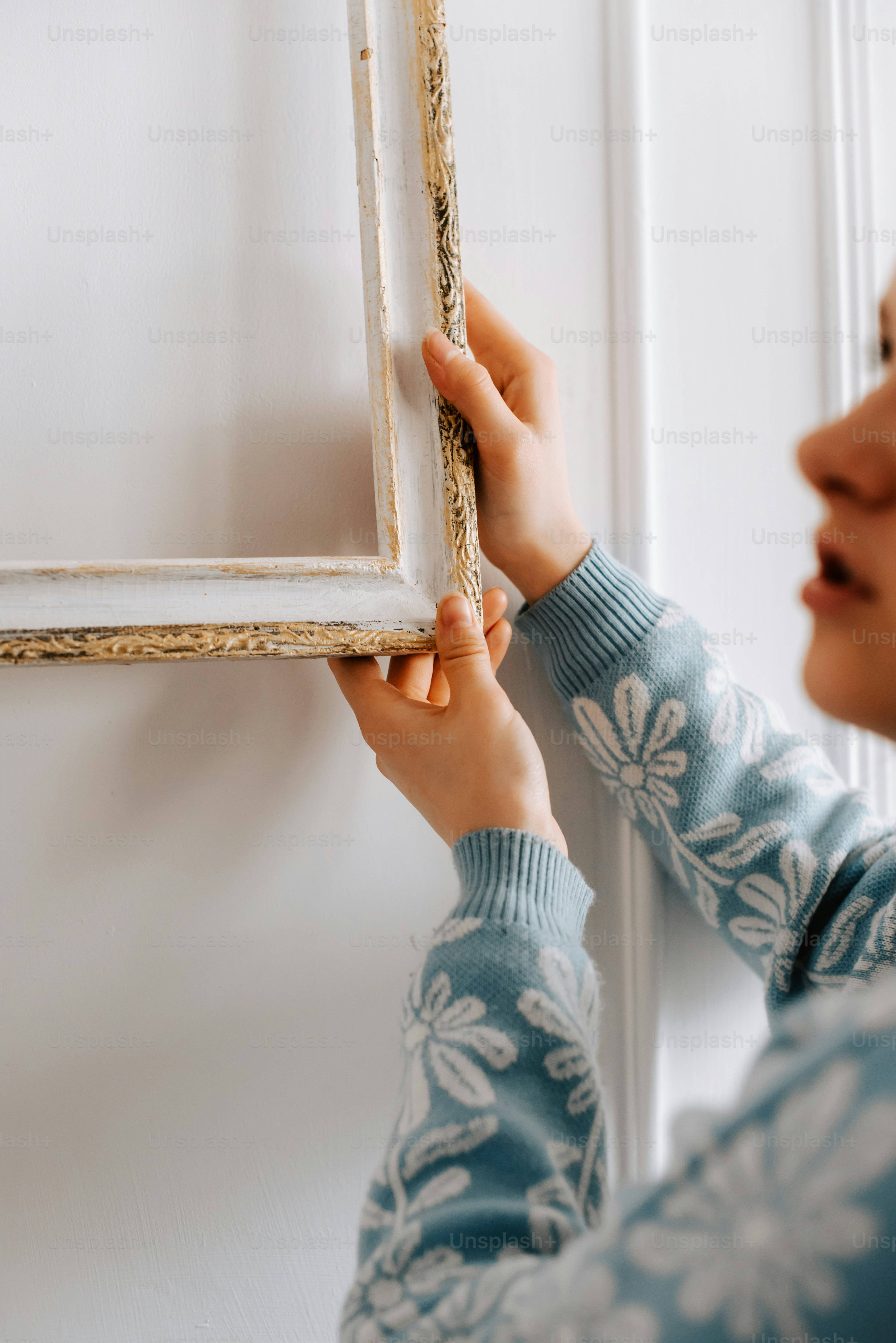 Framing Pictures | Download Free Images on Unsplash