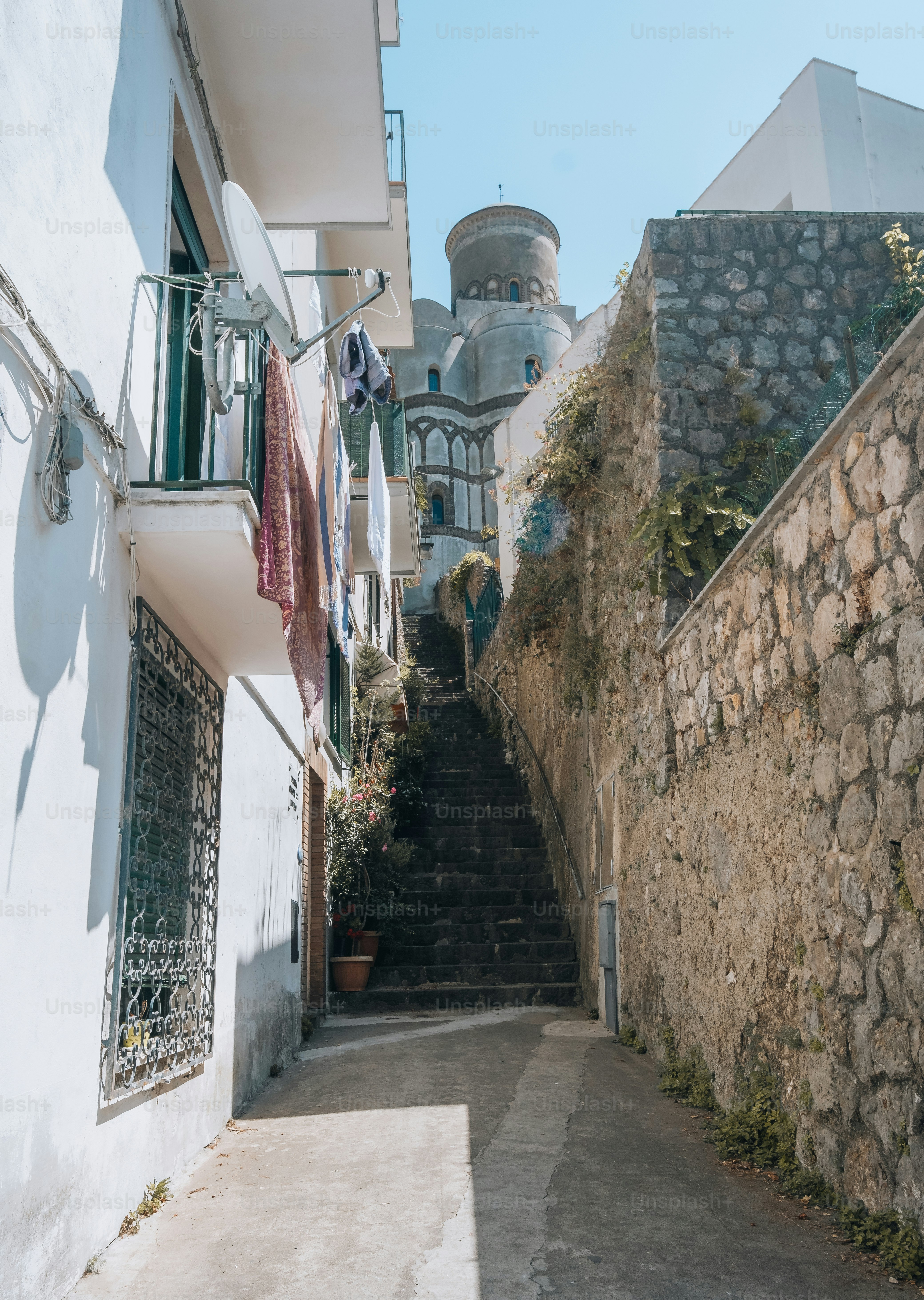 100+ Photos de ruelle | Télécharger des images gratuites sur Unsplash