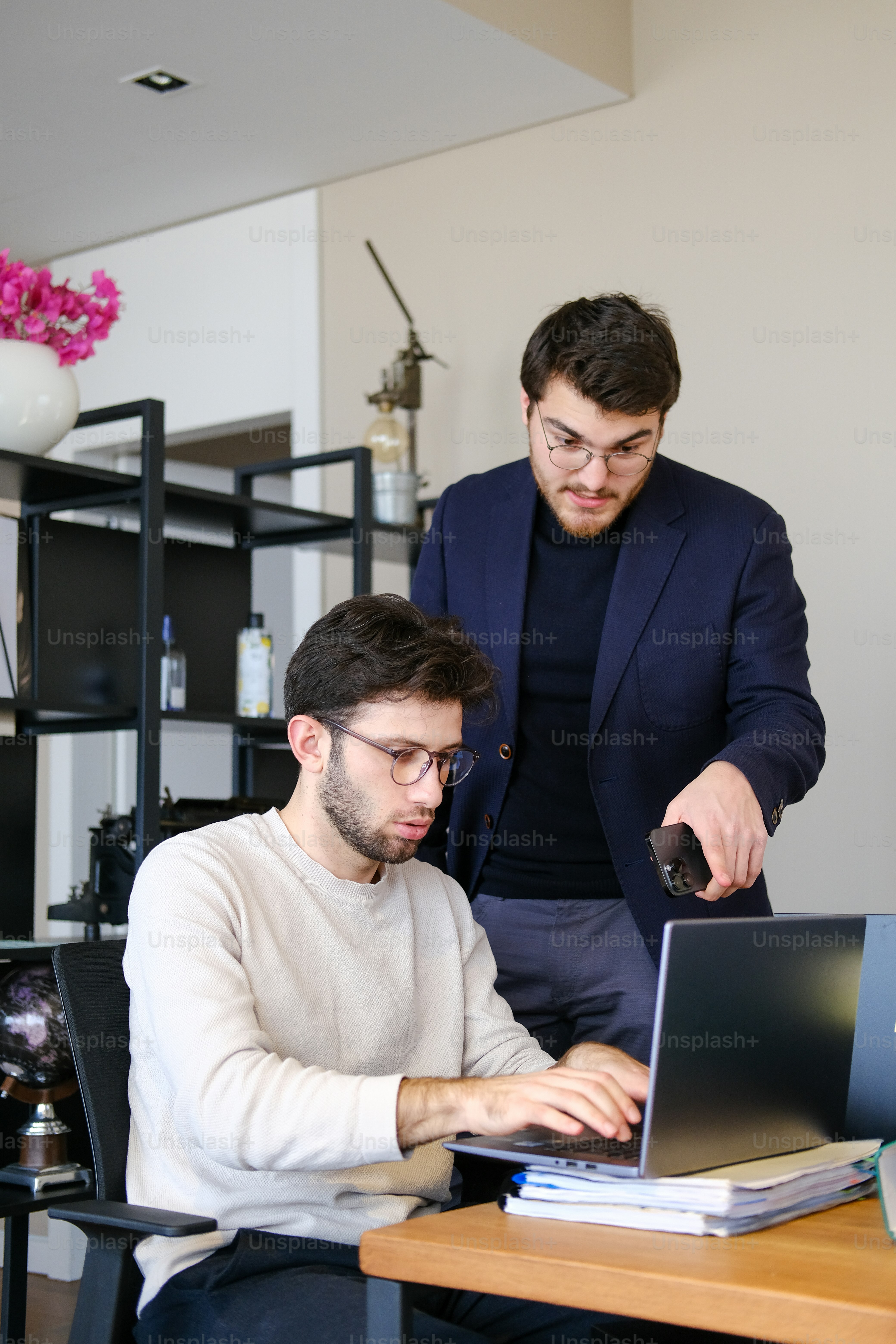 100+ Boss Pictures | Download Free Images on Unsplash