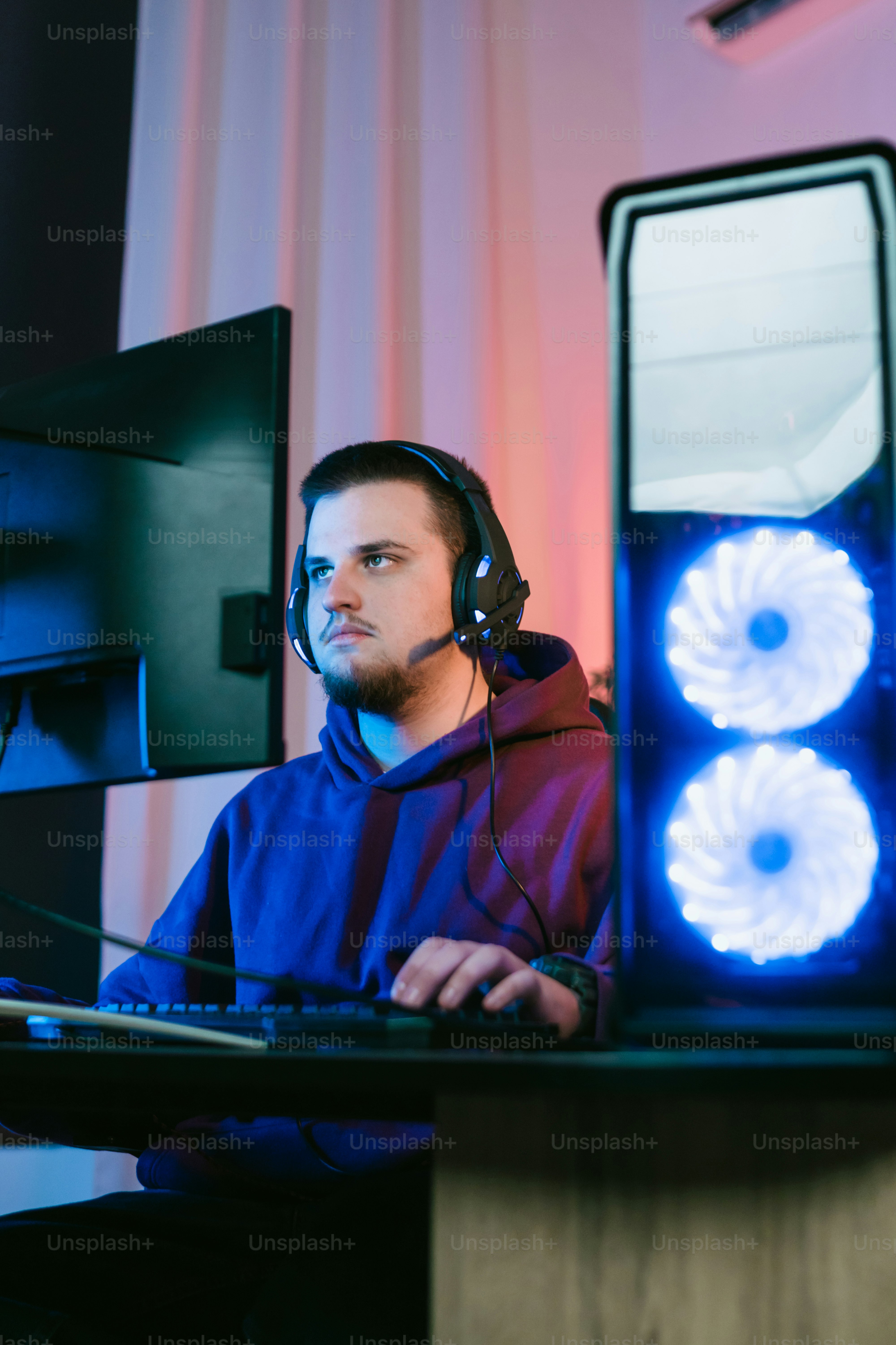 Gaming Computer Pictures | Download Free Images on Unsplash