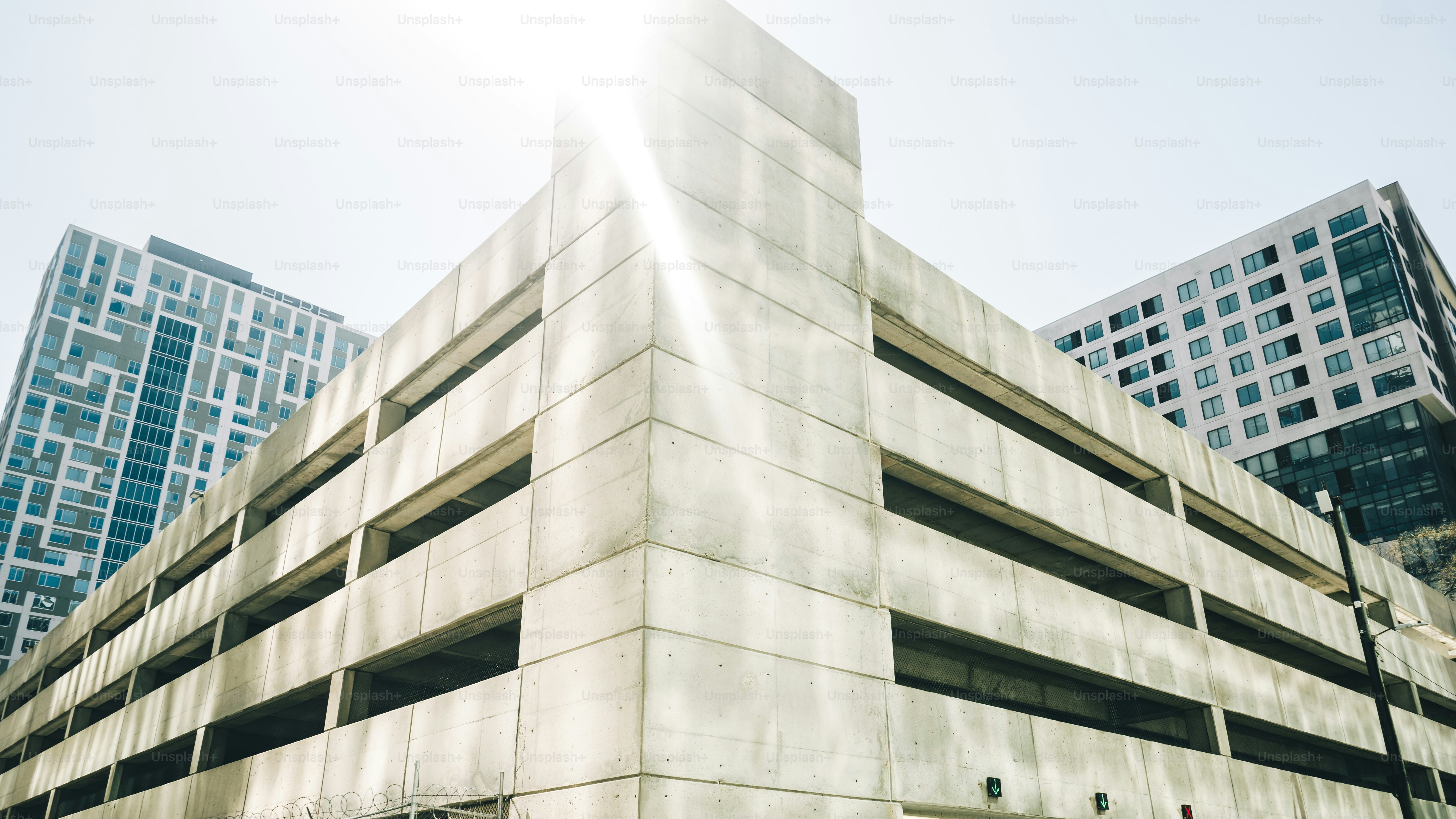 Concrete Building Pictures | Download Free Images on Unsplash