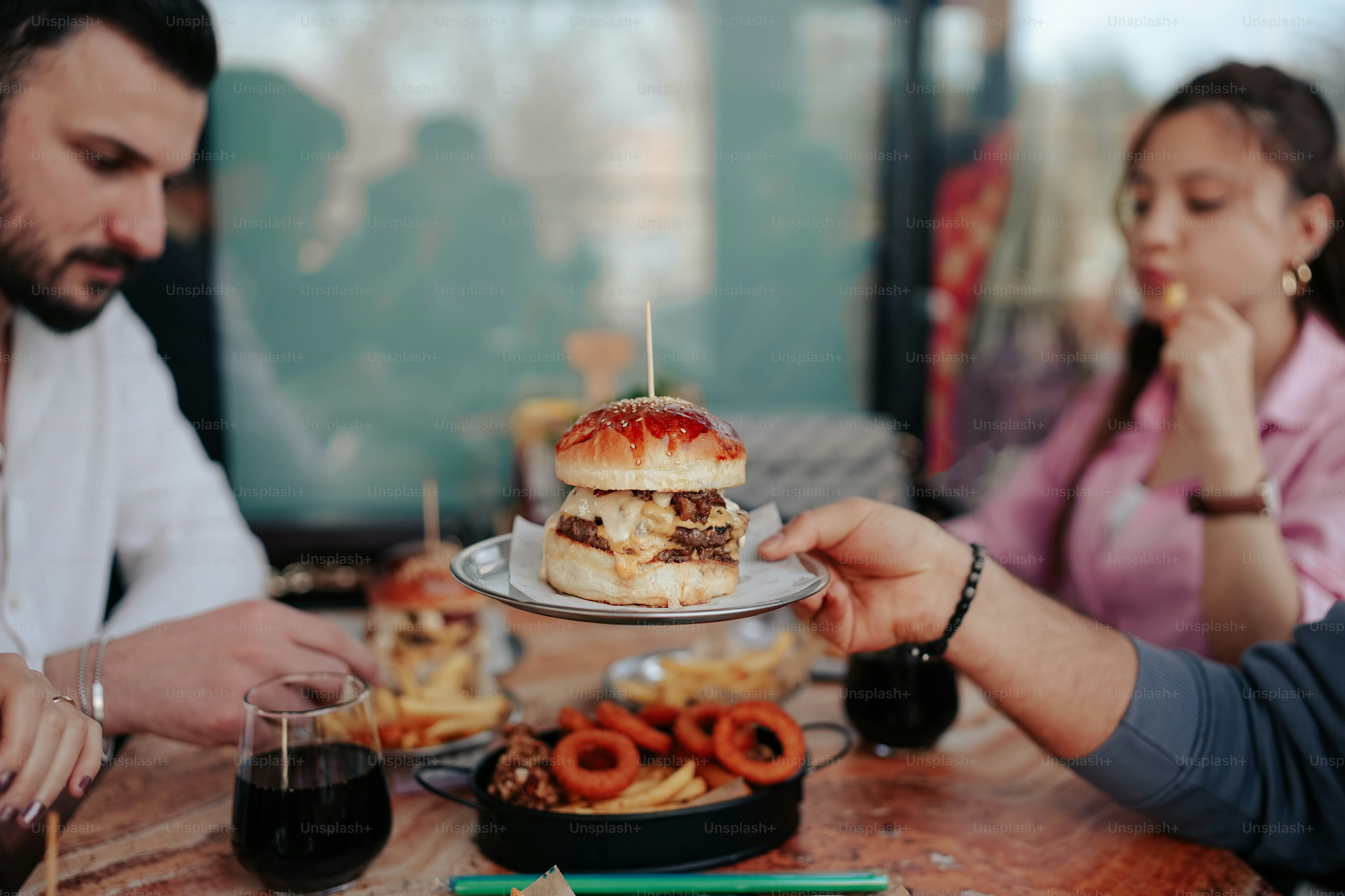 Restaurant Date Pictures | Download Free Images on Unsplash