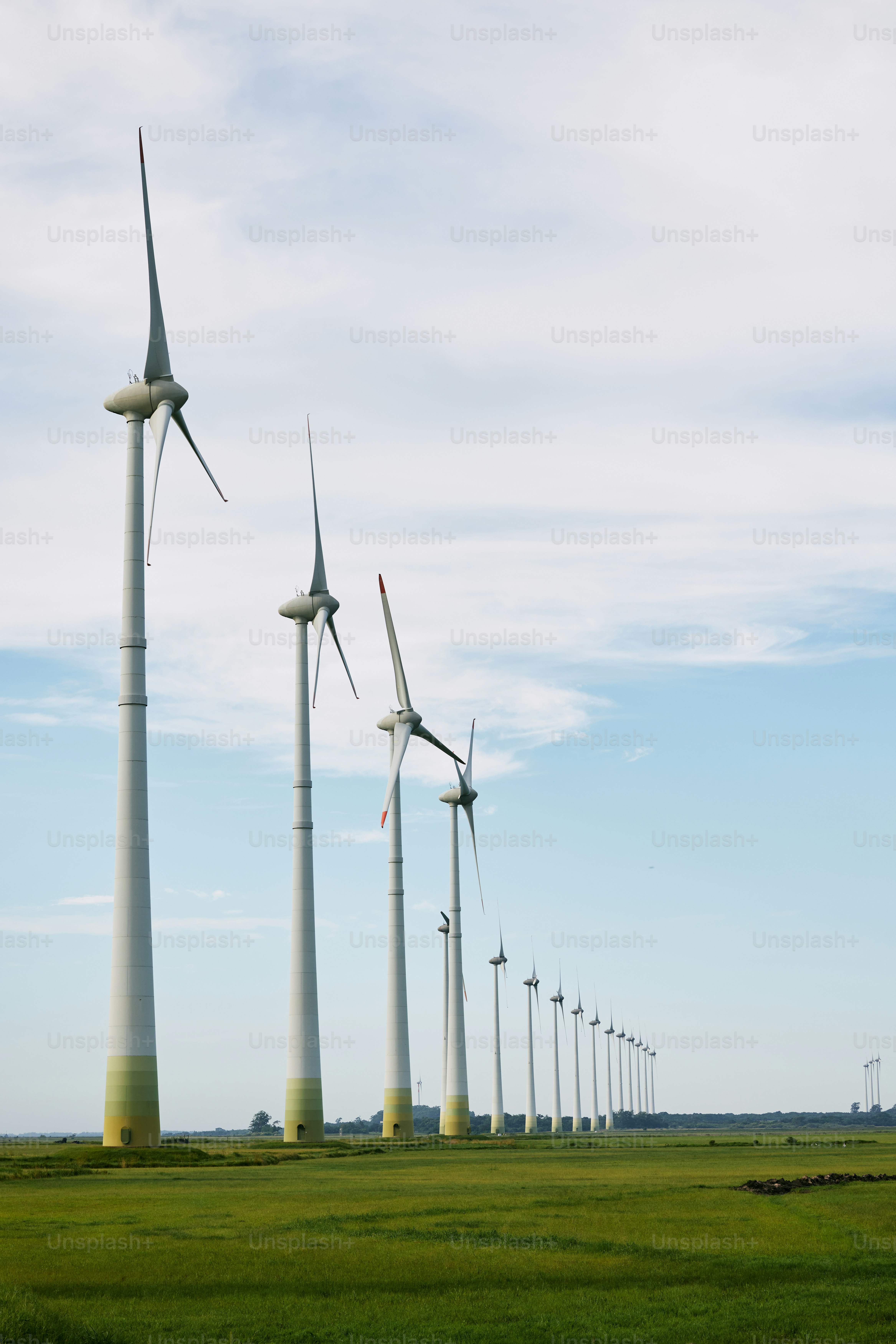 999+ Wind Farm Pictures | Download Free Images on Unsplash