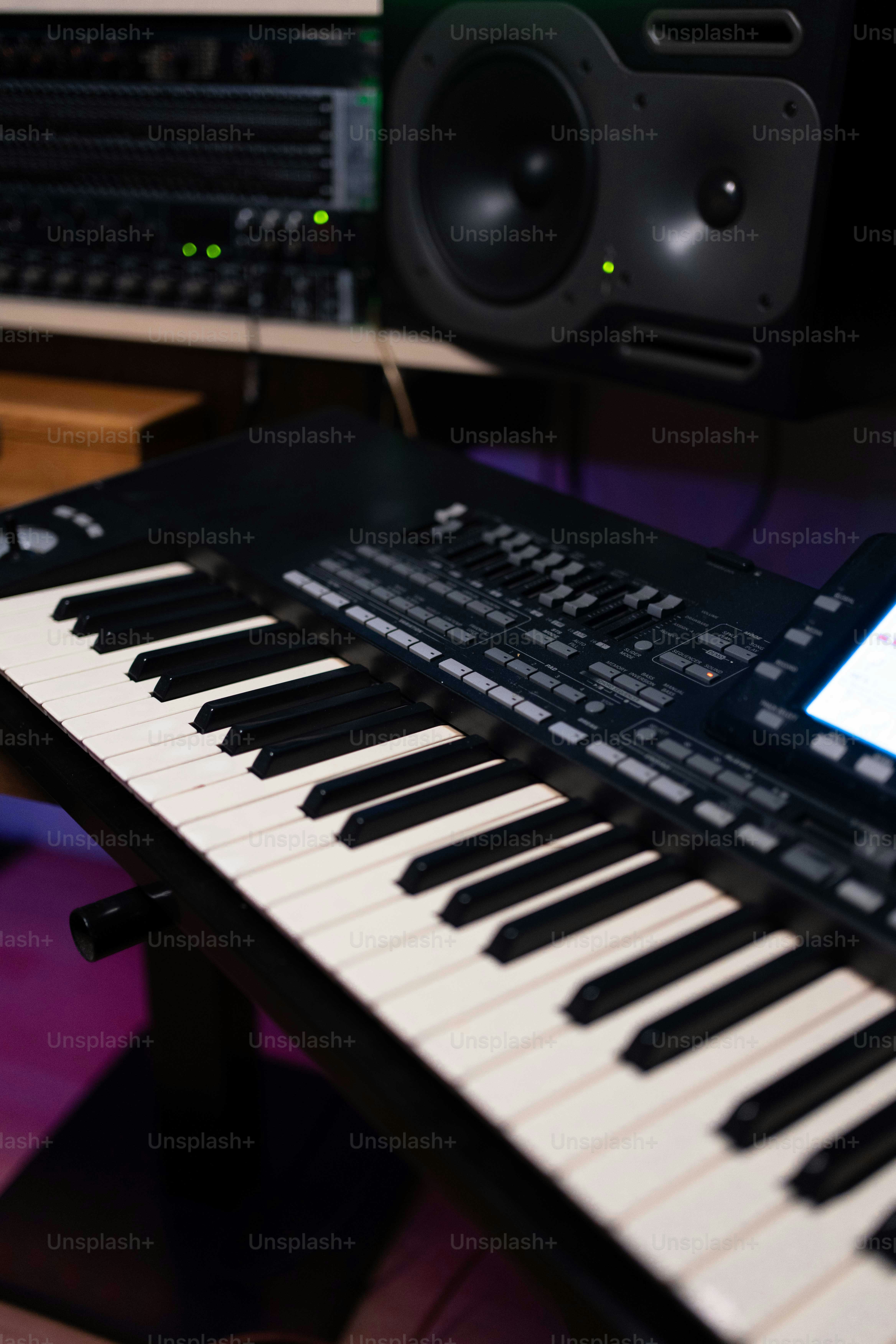500+ Music Studio Pictures | Download Free Images & Stock Photos on ...