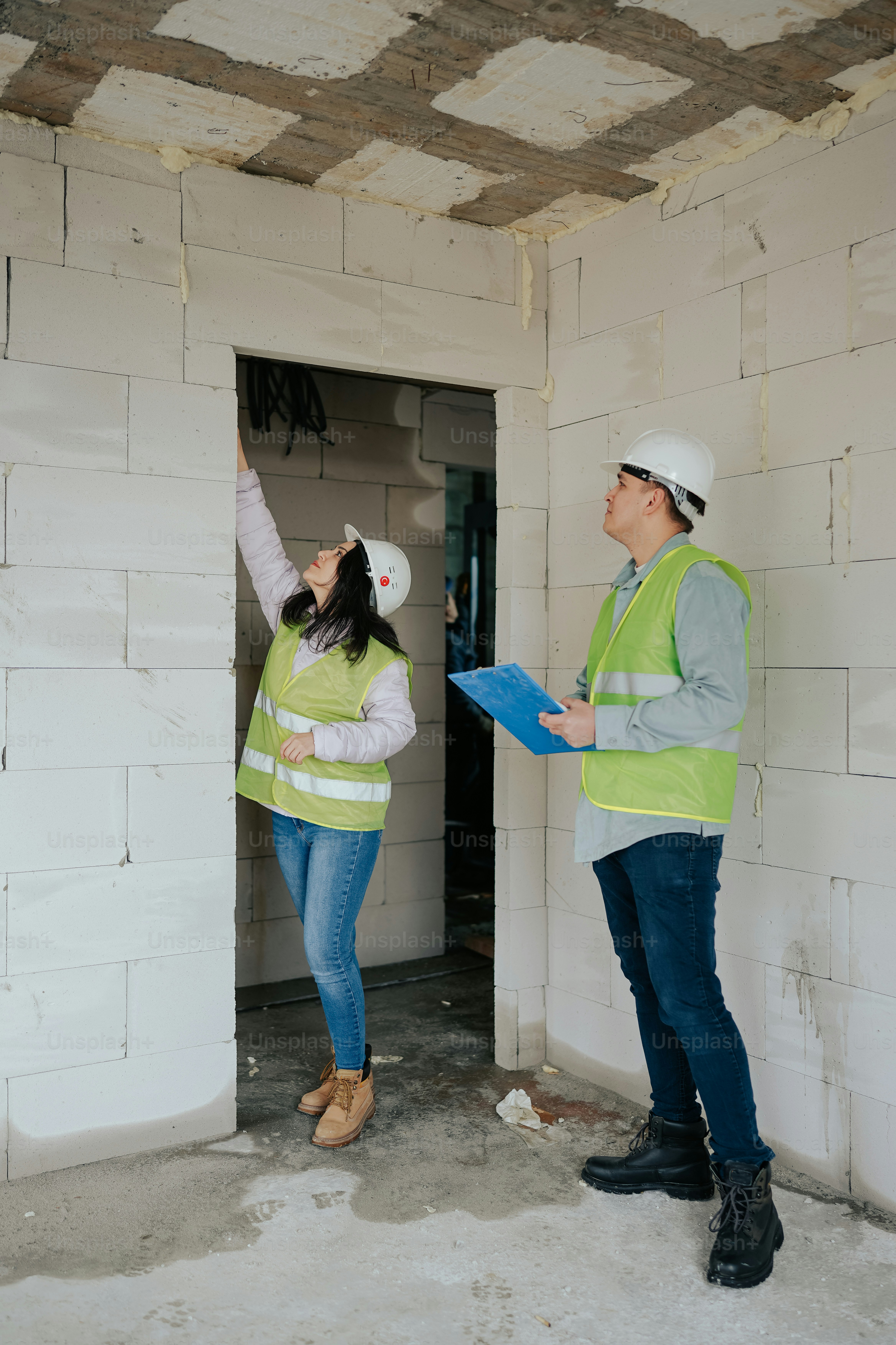 Construction Safety Pictures | Download Free Images on Unsplash