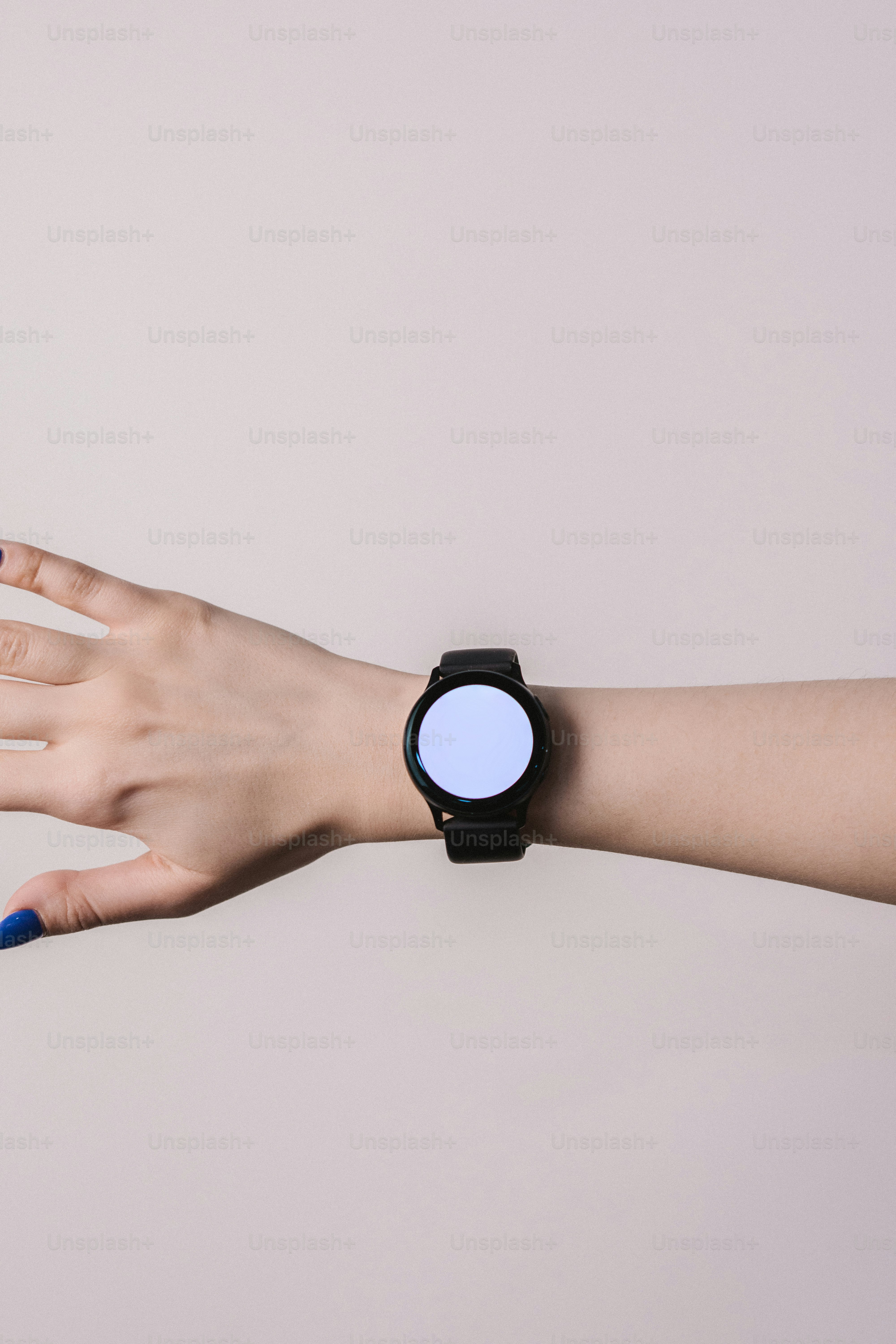 500+ Watch Hand Pictures [HQ] | Download Free Images on Unsplash