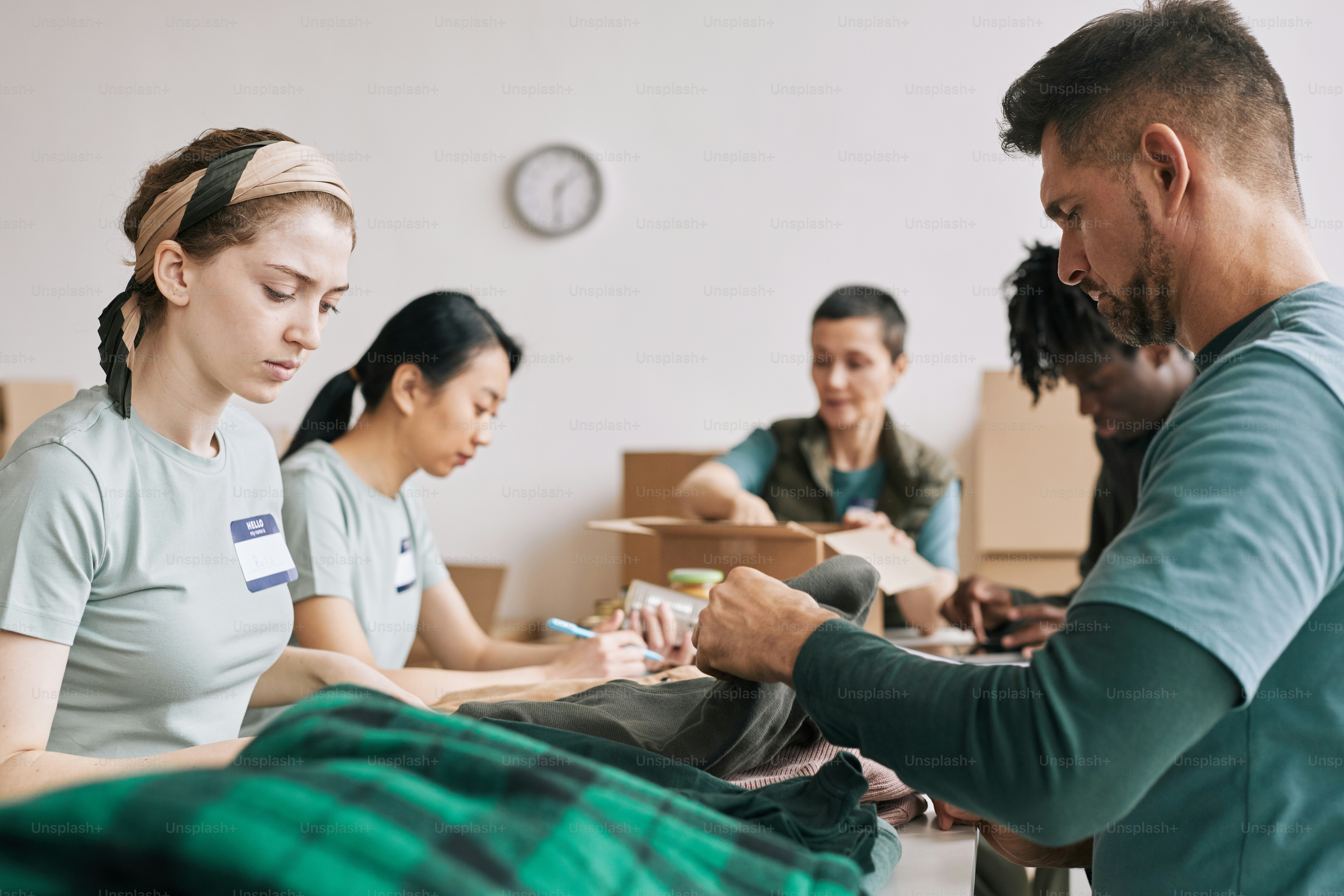 100+ Community Service Pictures | Download Free Images on Unsplash