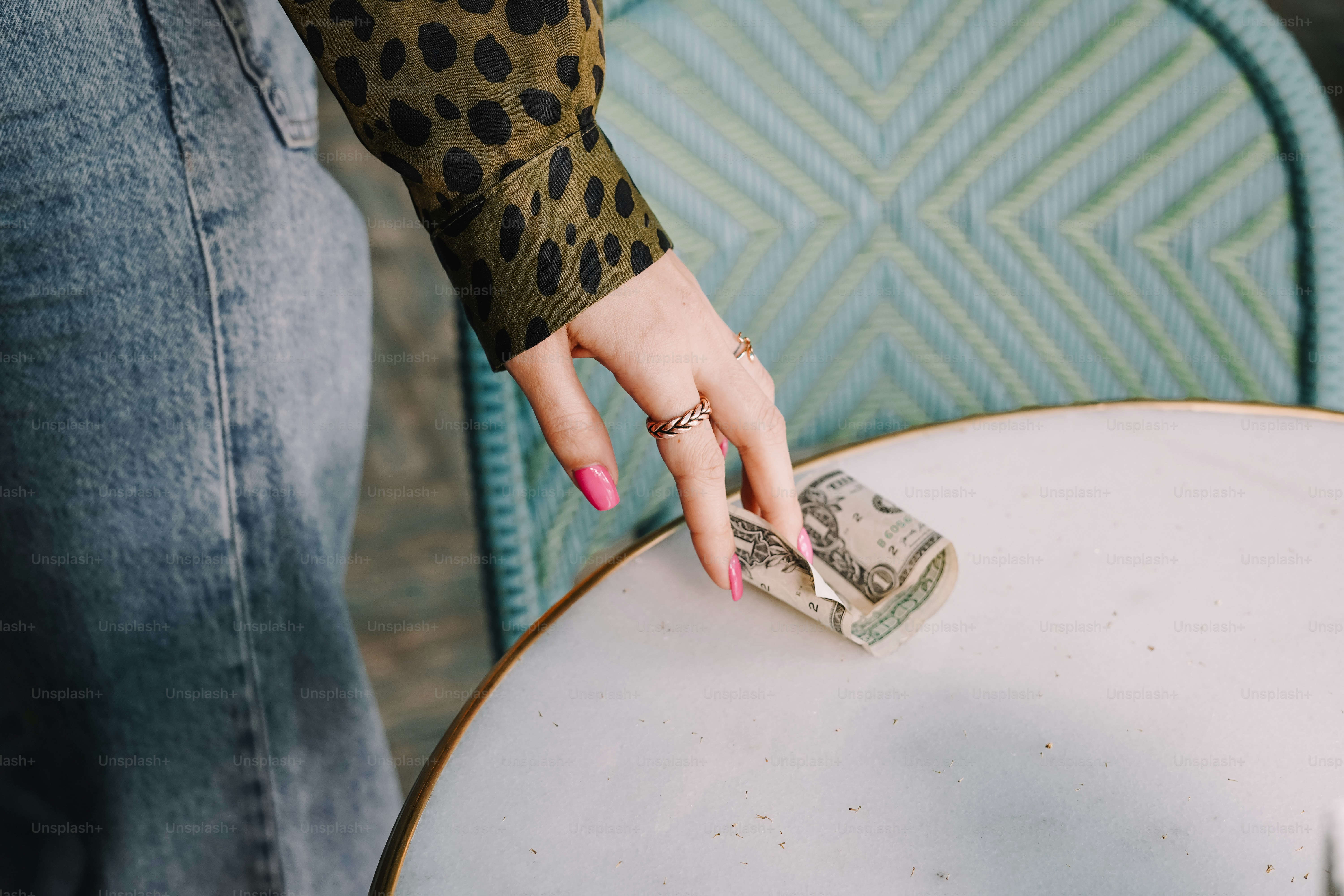 Tipping Pictures | Download Free Images on Unsplash