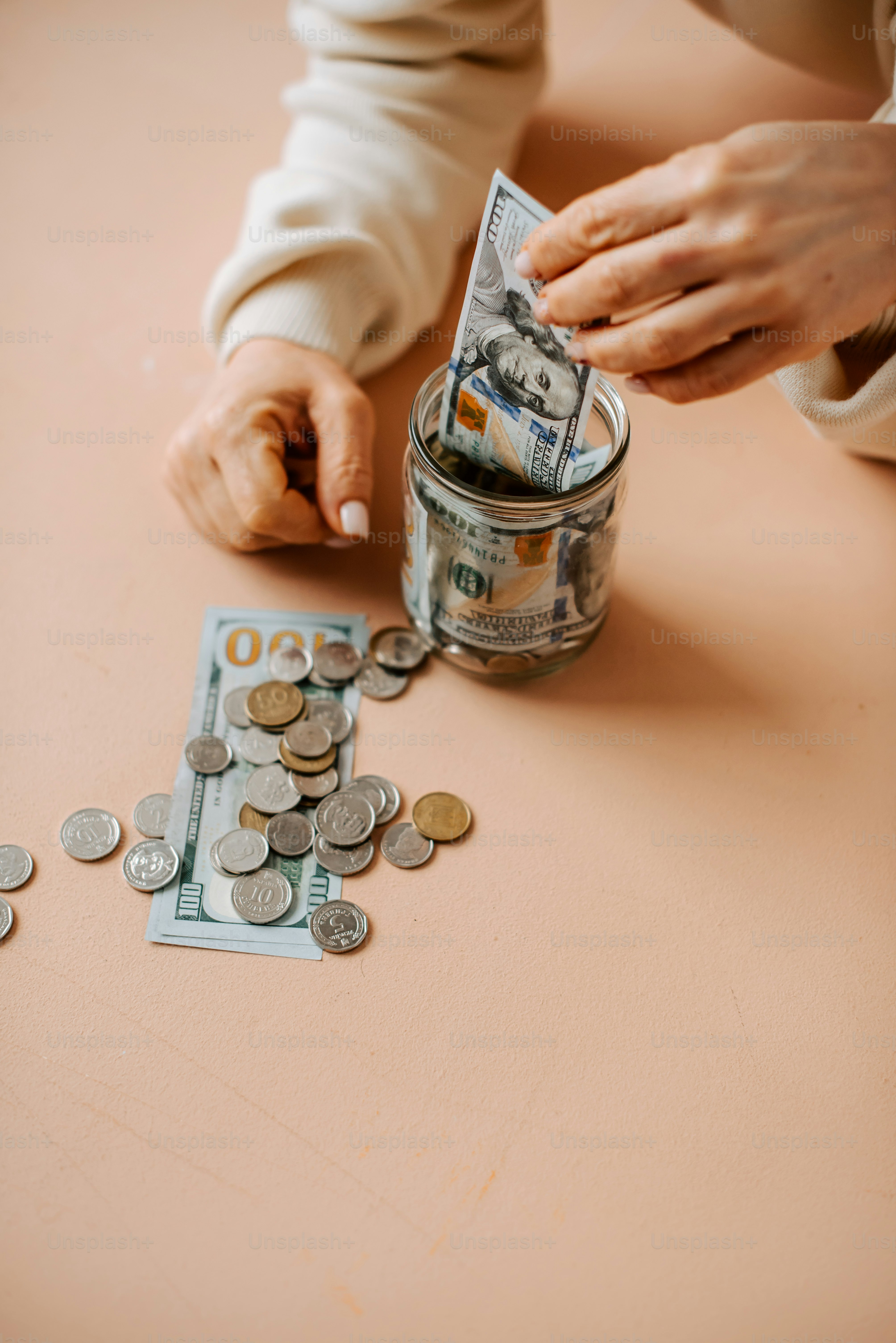 Expense Pictures | Download Free Images on Unsplash