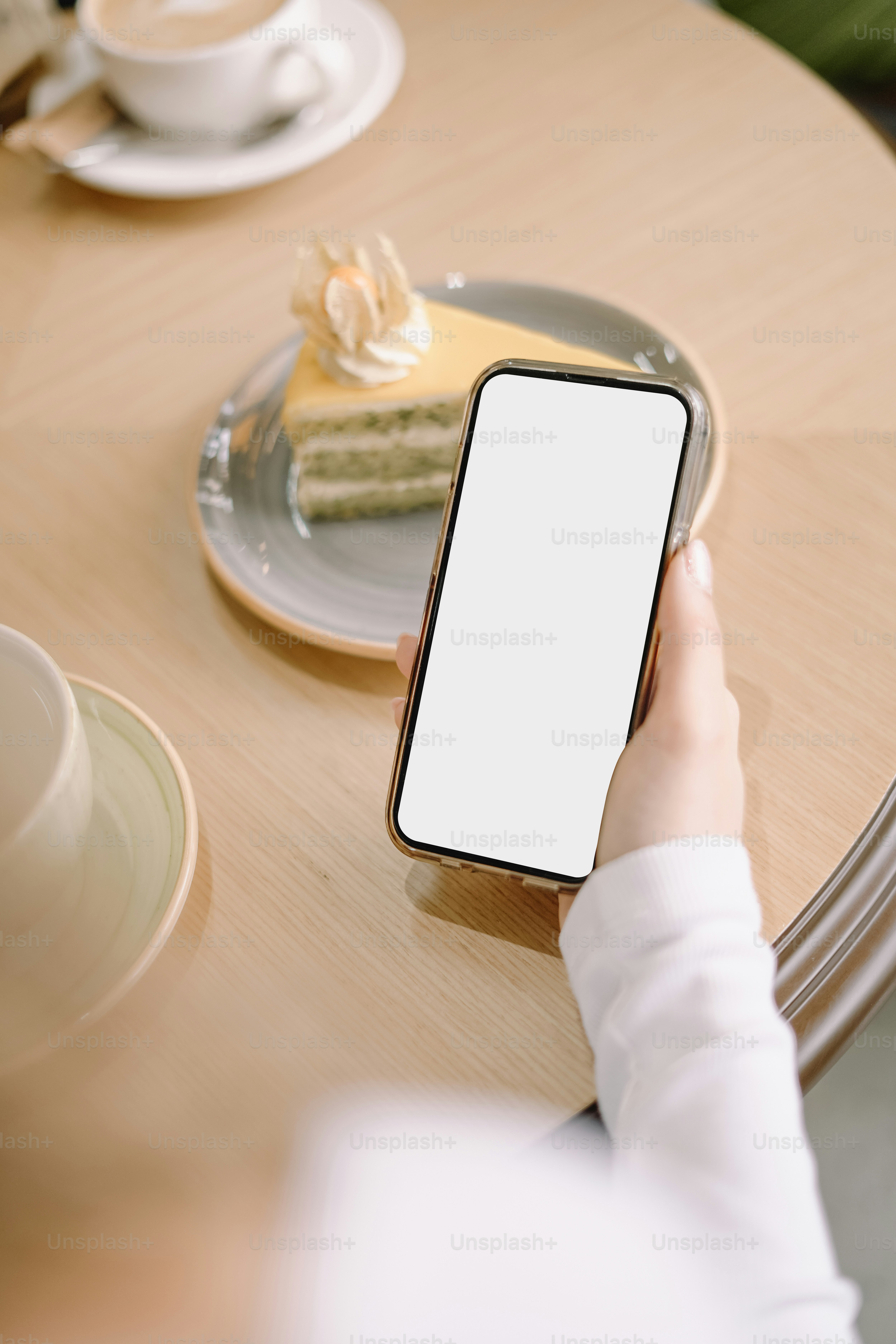 Mocking Pictures | Download Free Images on Unsplash