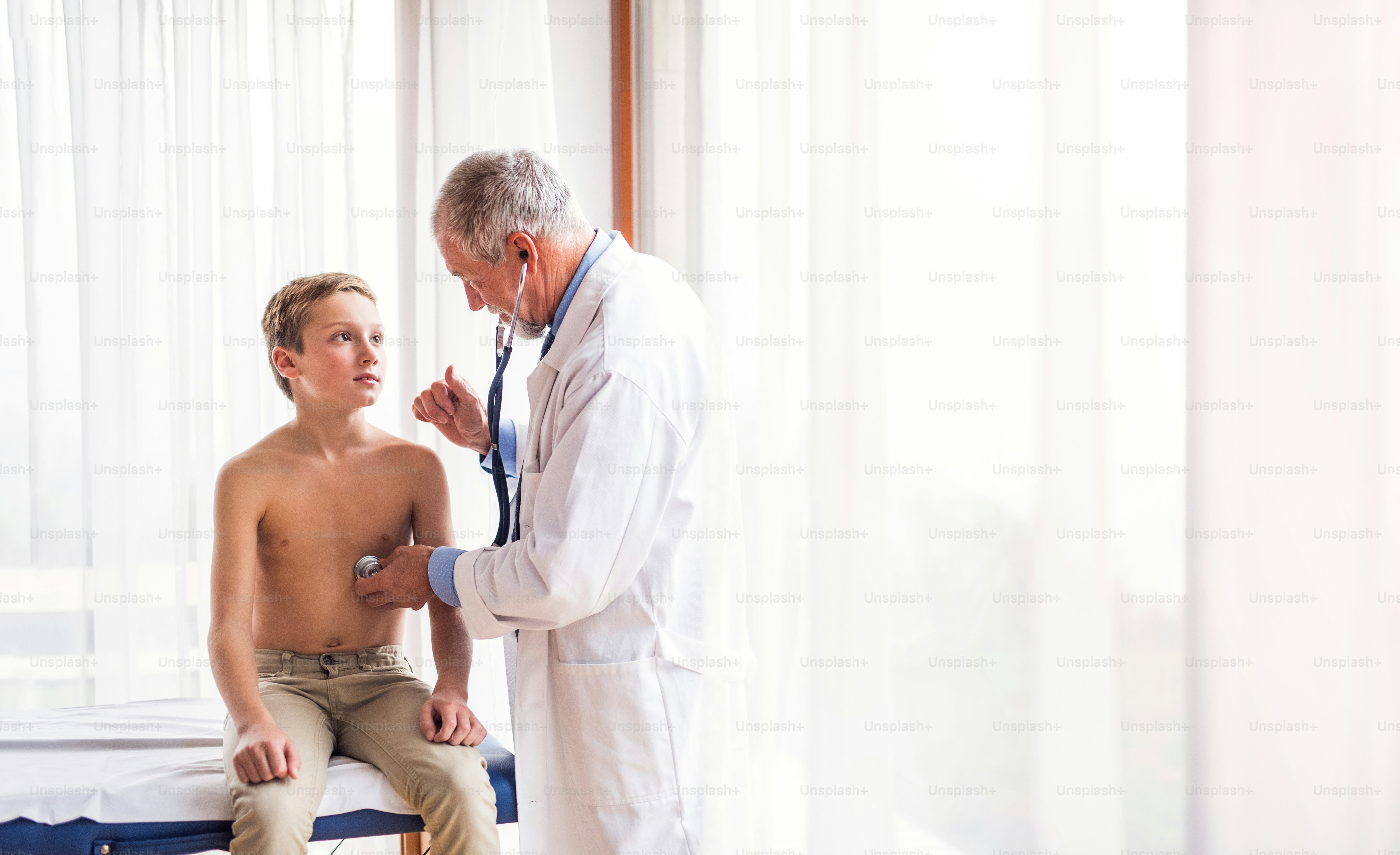 Doctor Visit Pictures | Download Free Images on Unsplash