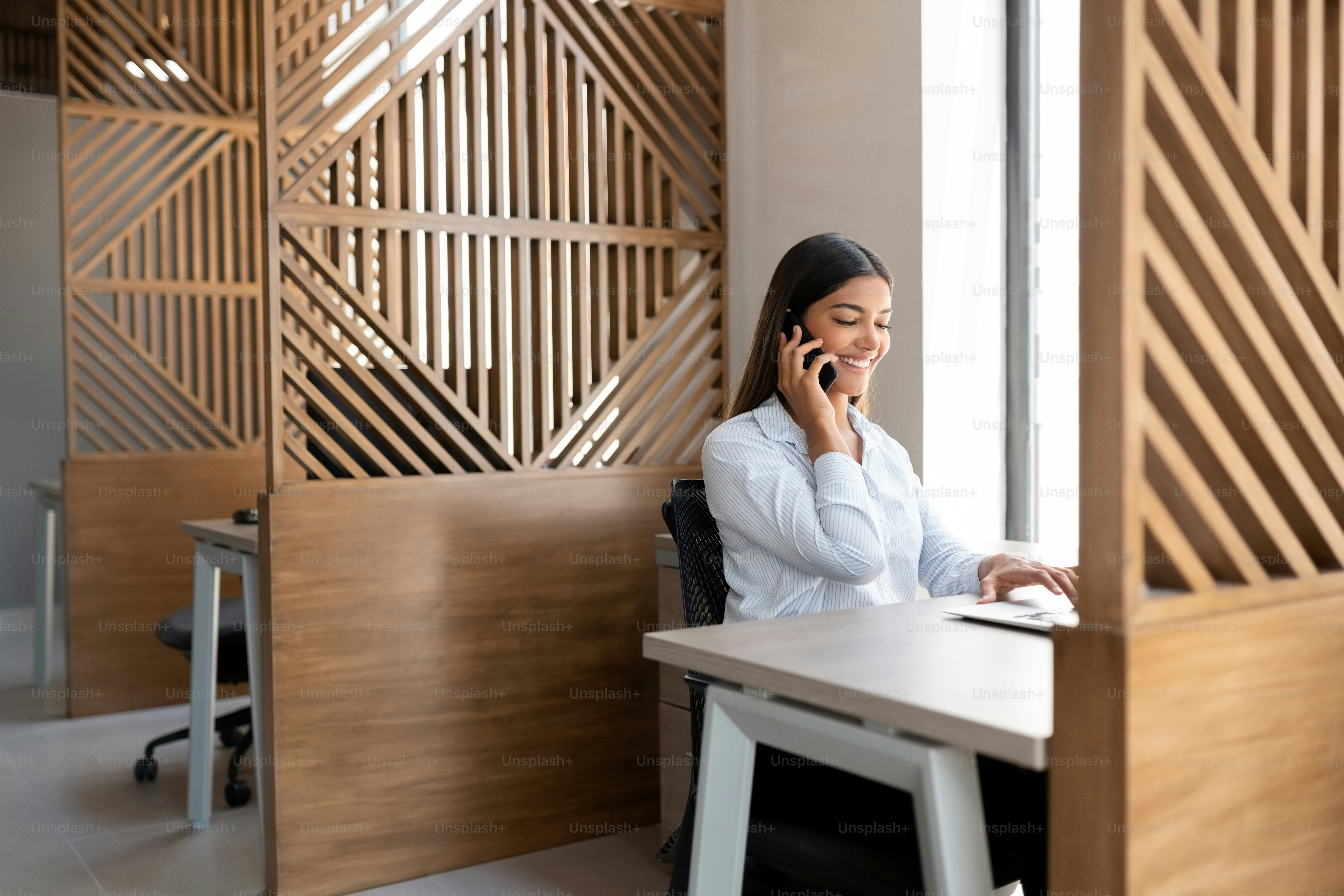 Phone Call Office Pictures | Download Free Images on Unsplash