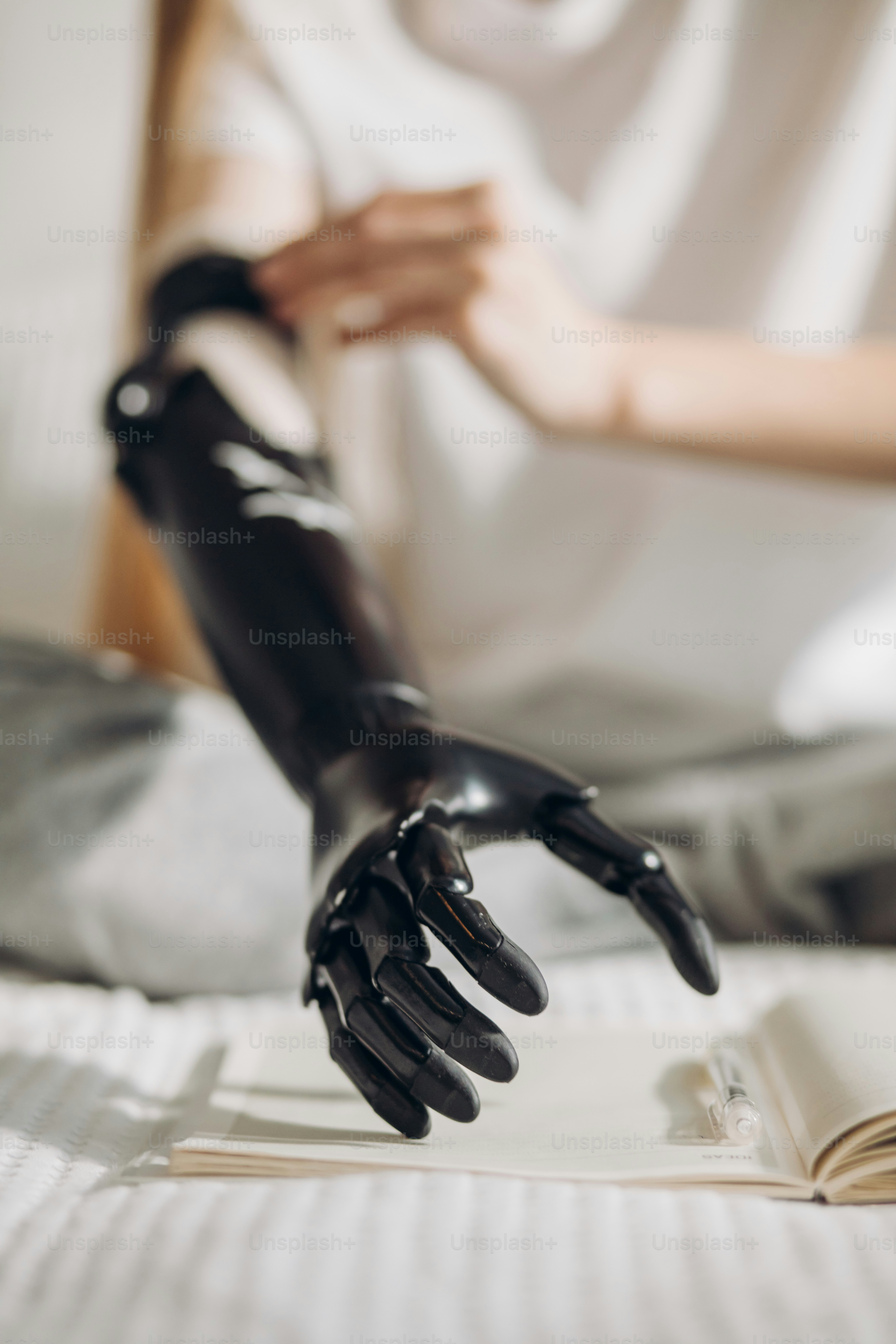 Prosthetics Pictures | Download Free Images on Unsplash