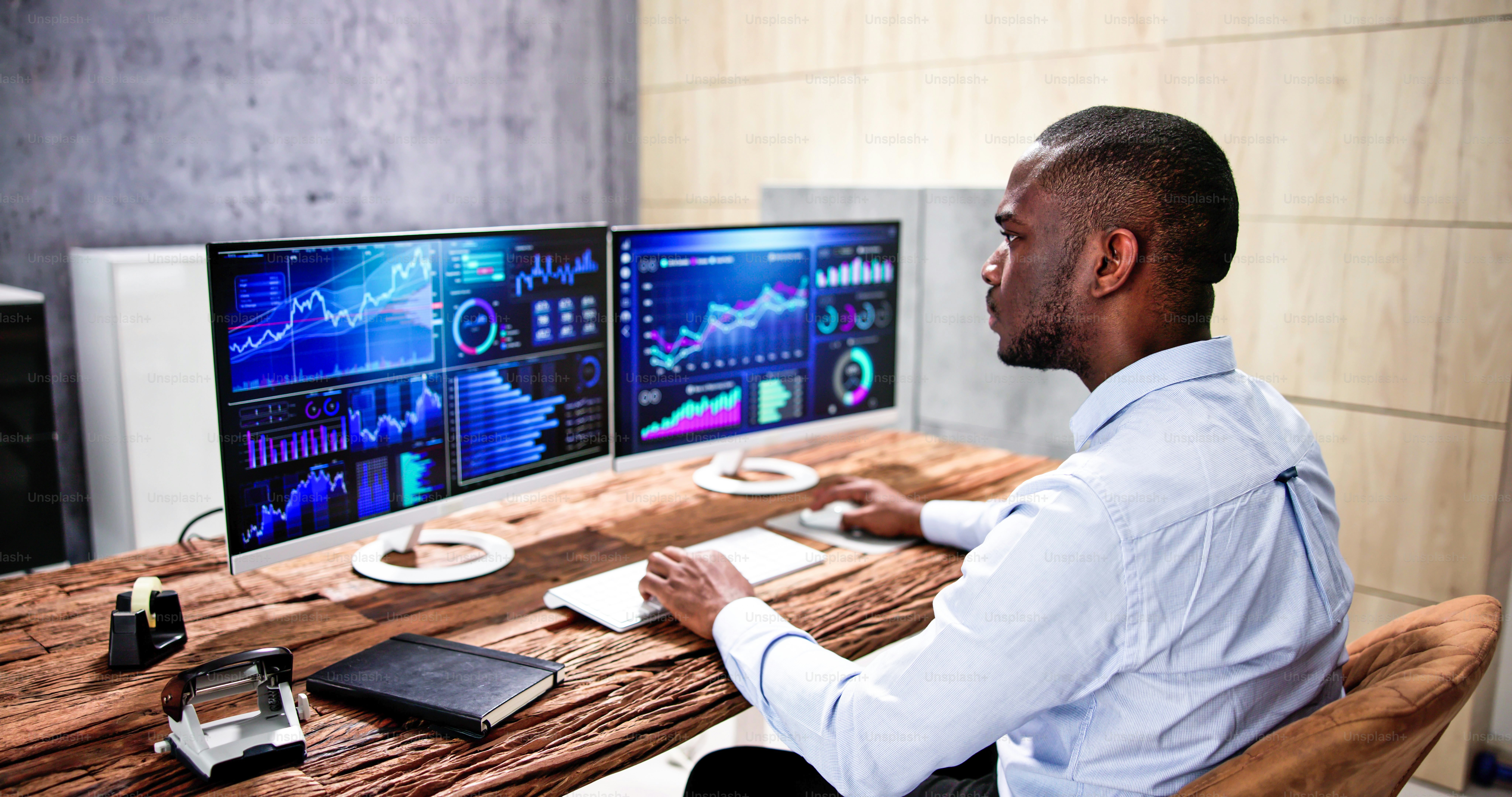 Business Data Analytics Dashboard And KPI Performance photo – Data ...