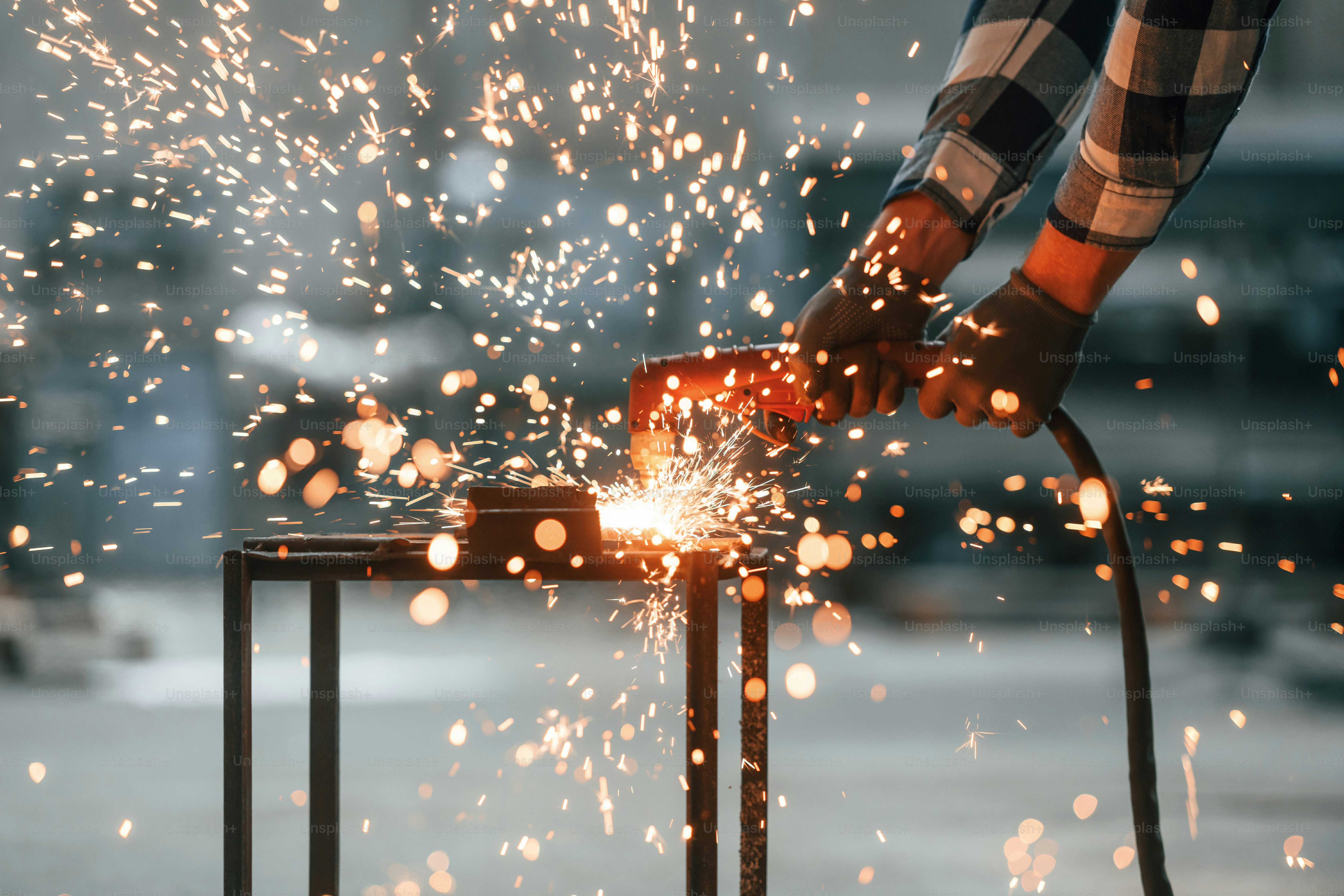 100+ Welding Pictures | Download Free Images on Unsplash