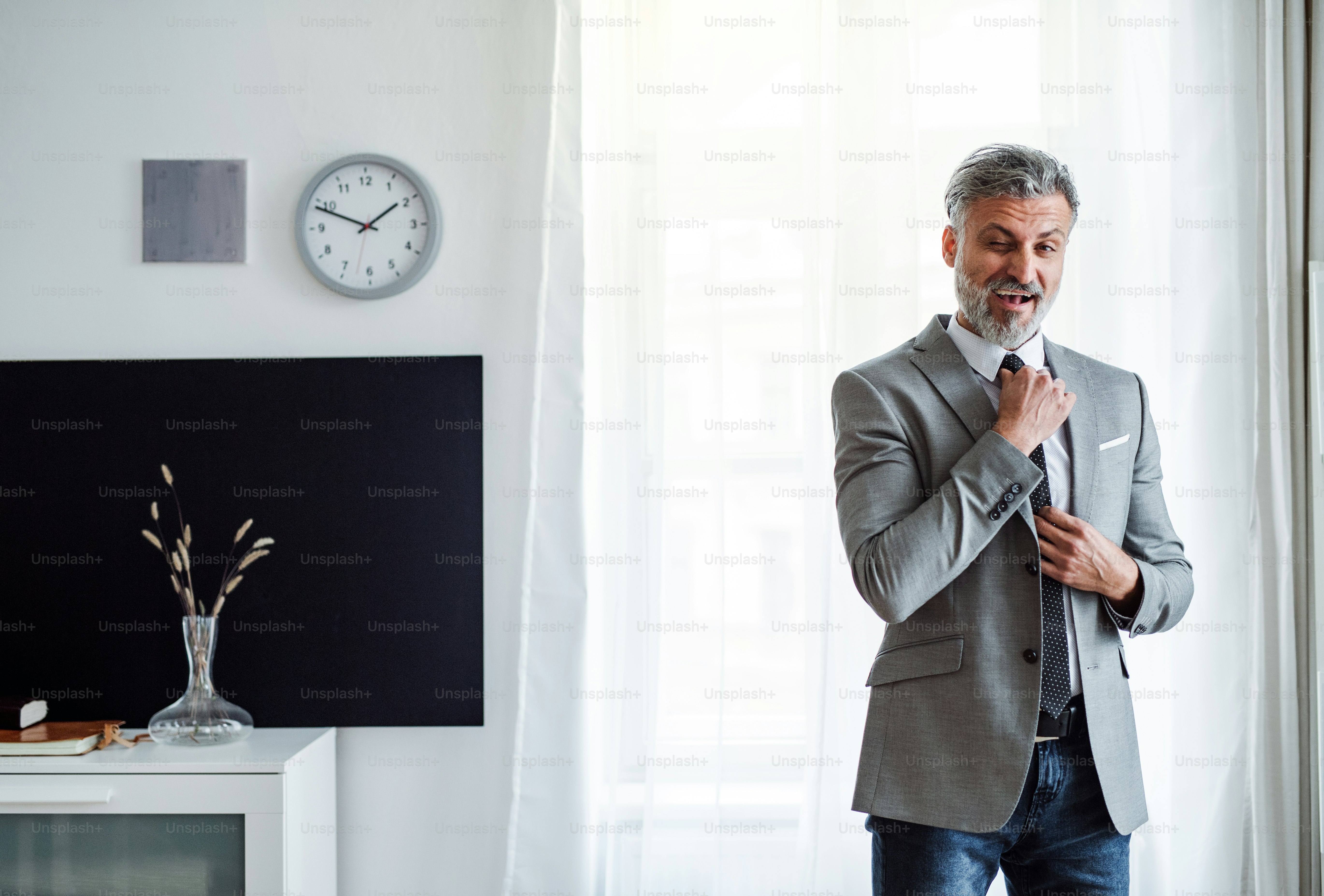 Wink Pictures | Download Free Images on Unsplash