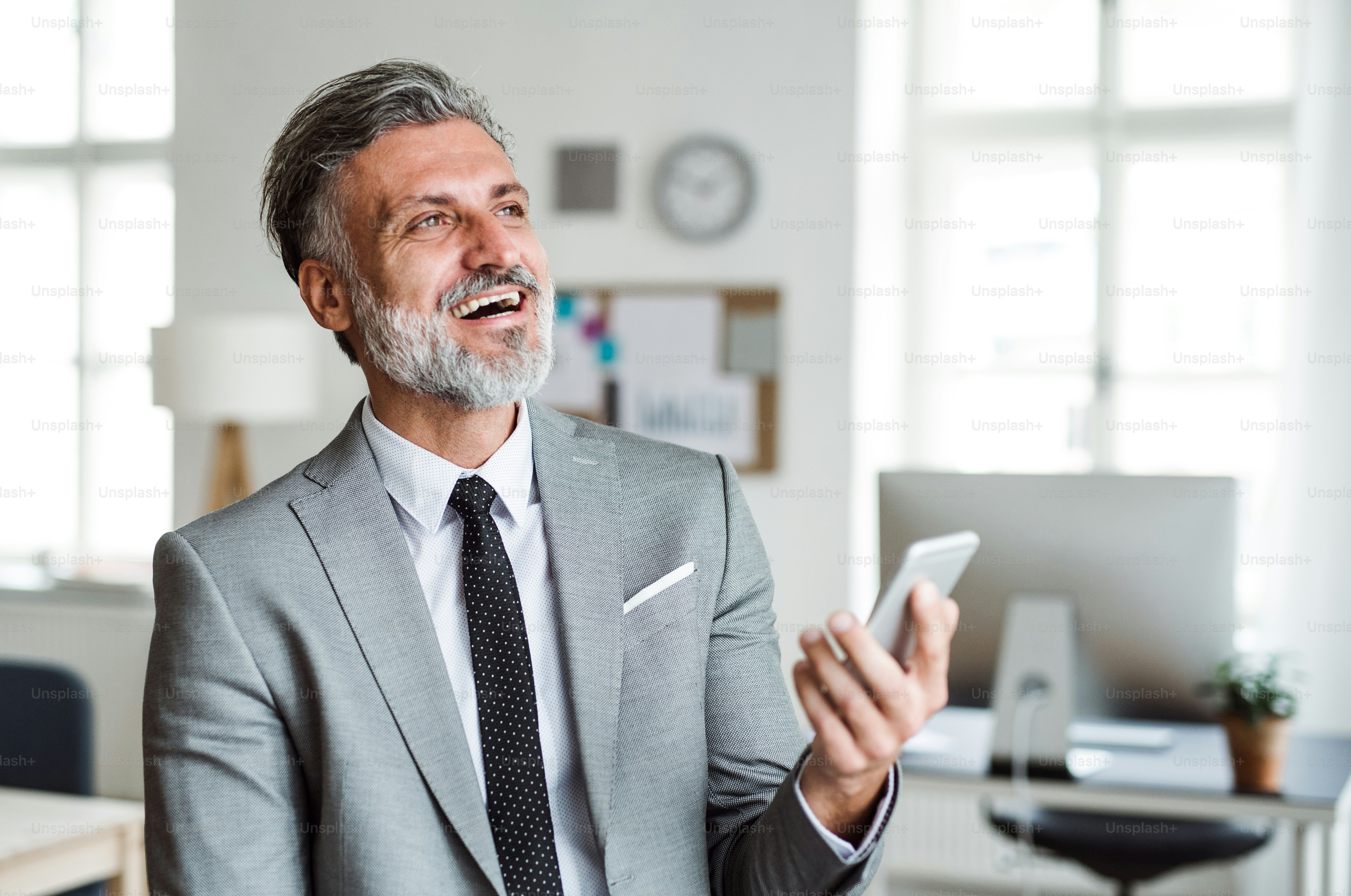 450+ Office Man Pictures | Download Free Images on Unsplash