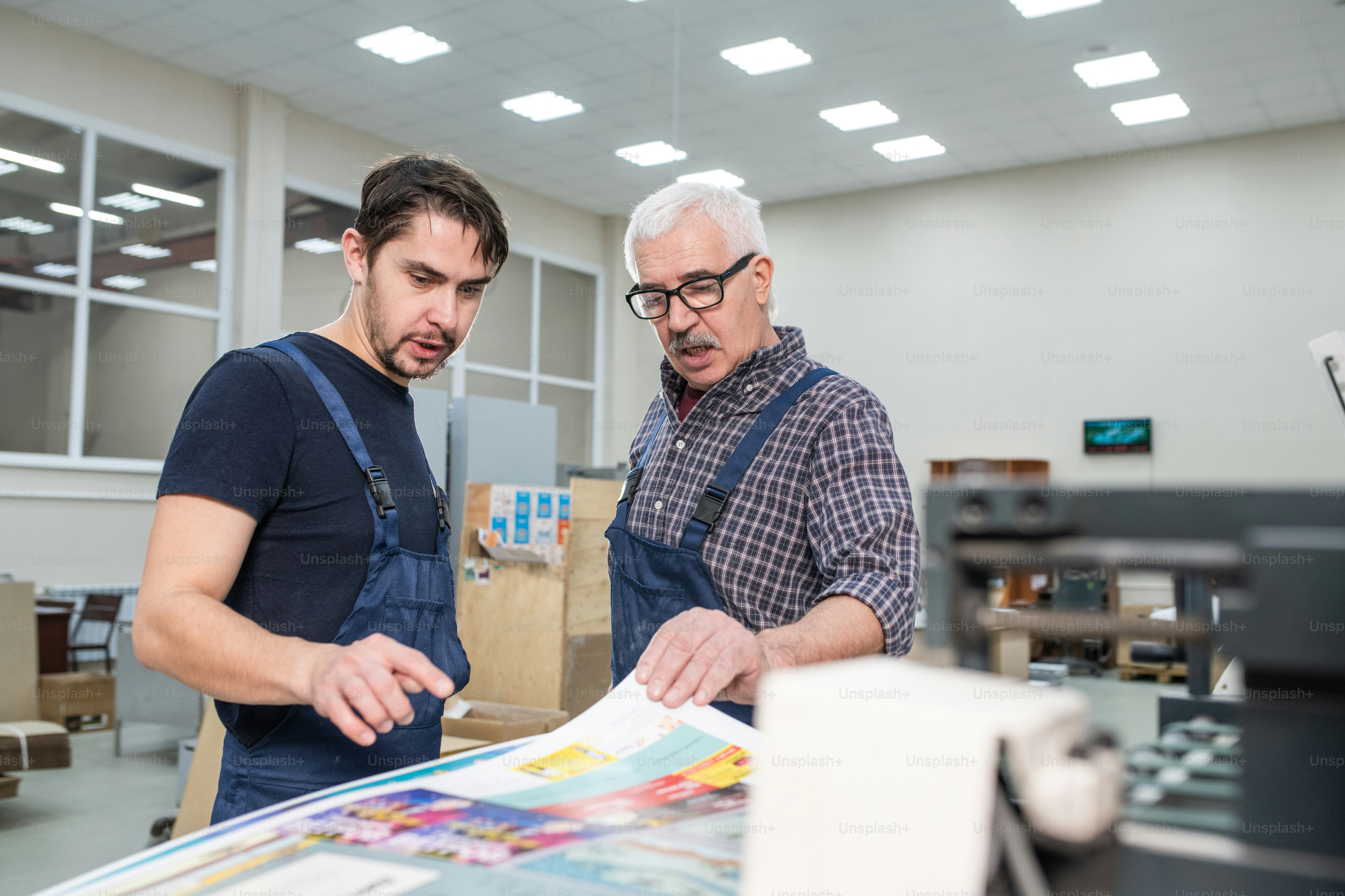 Print Shop Pictures | Download Free Images on Unsplash