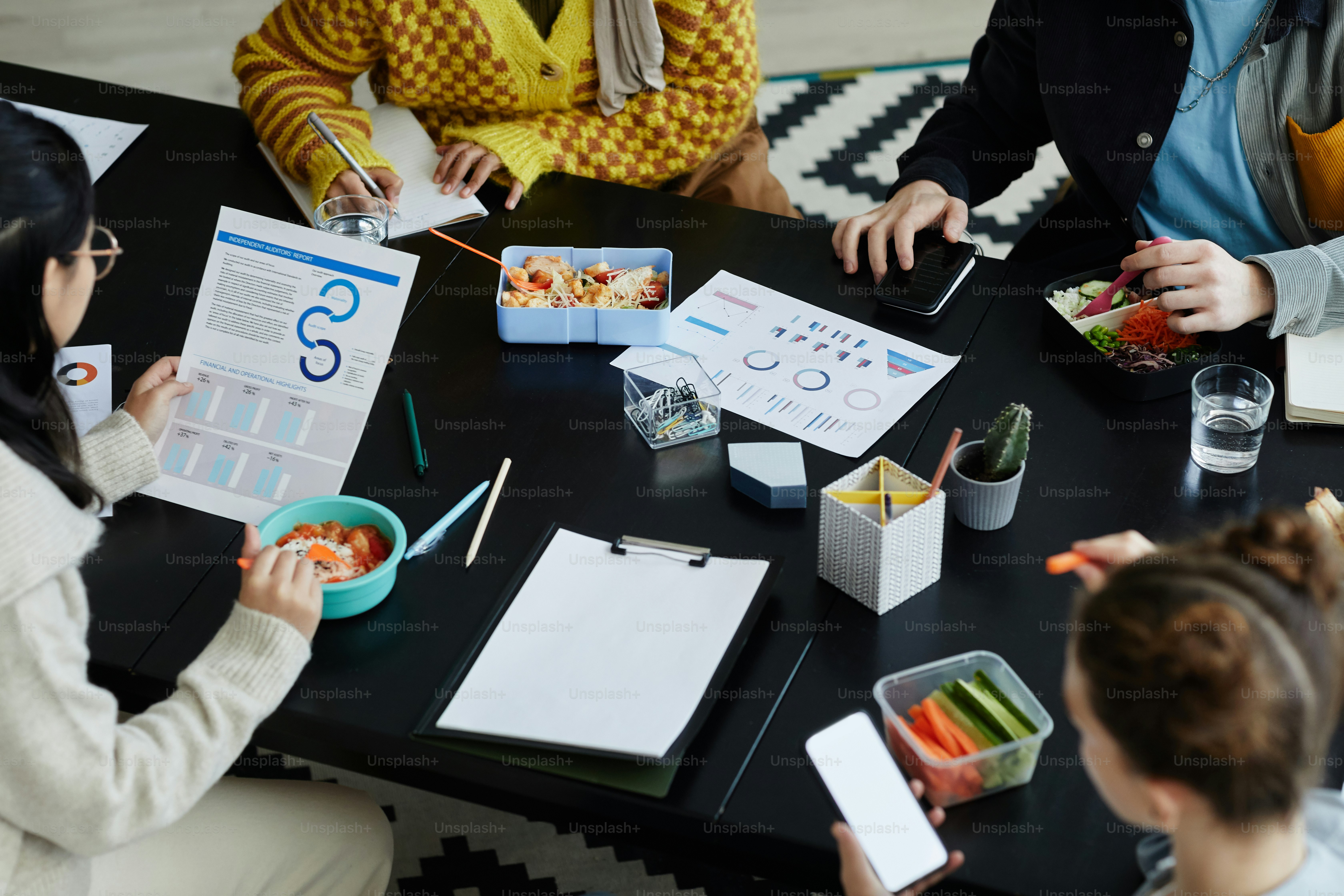 Meetup Pictures | Download Free Images on Unsplash