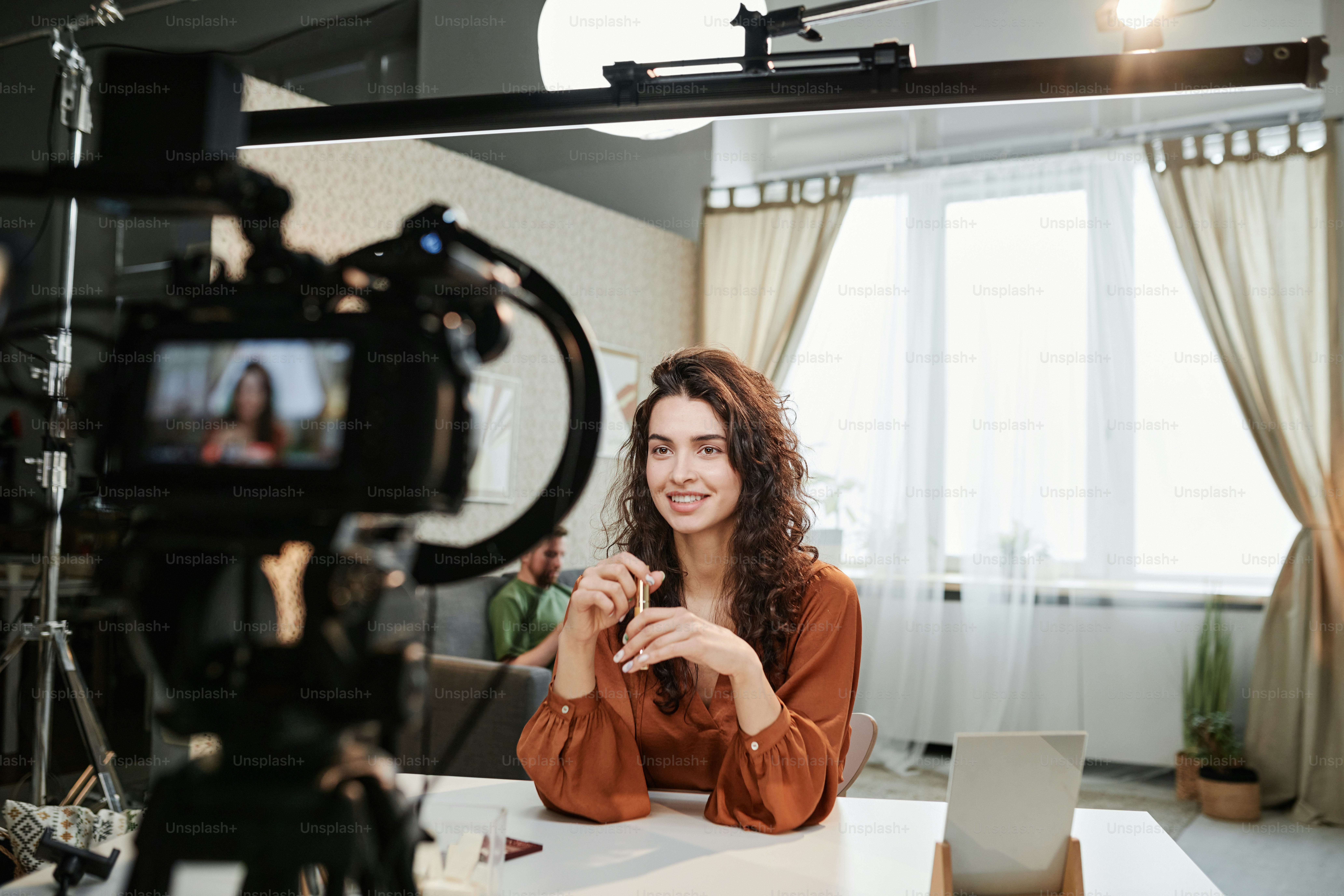 1000+ Live Streaming Pictures | Download Free Images on Unsplash