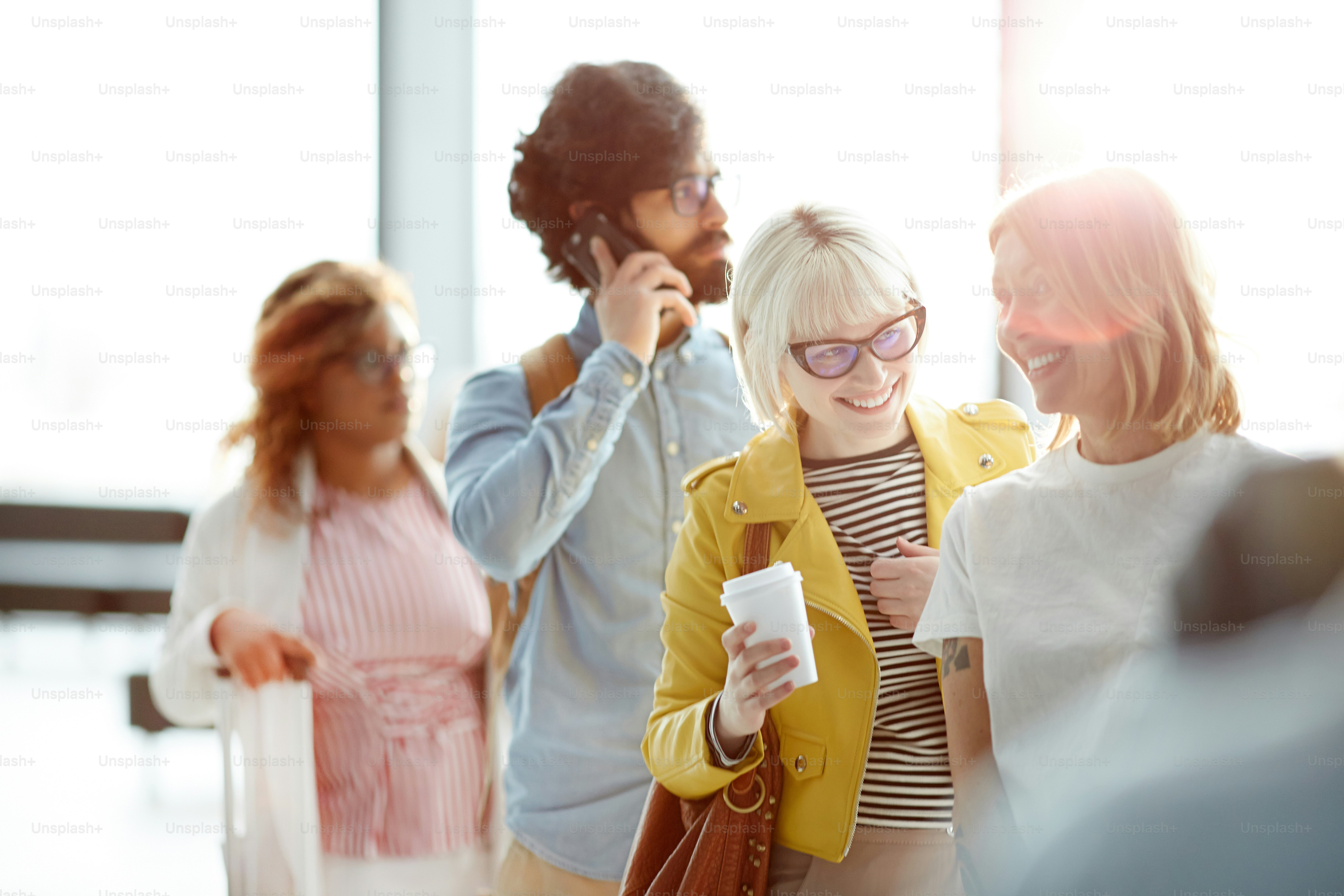 Queue Pictures [HQ] | Download Free Images on Unsplash