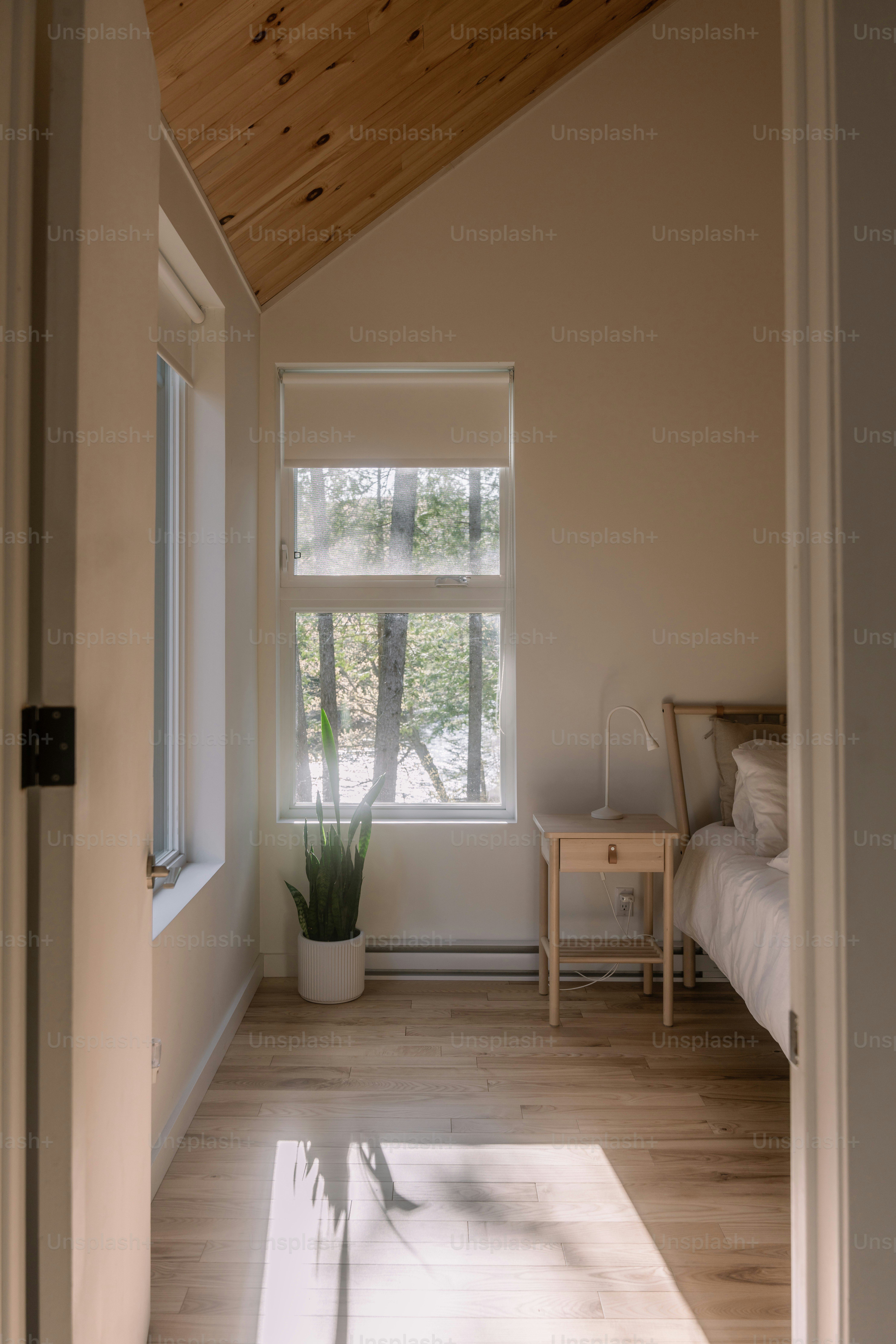 Cottage Interior Pictures | Download Free Images on Unsplash