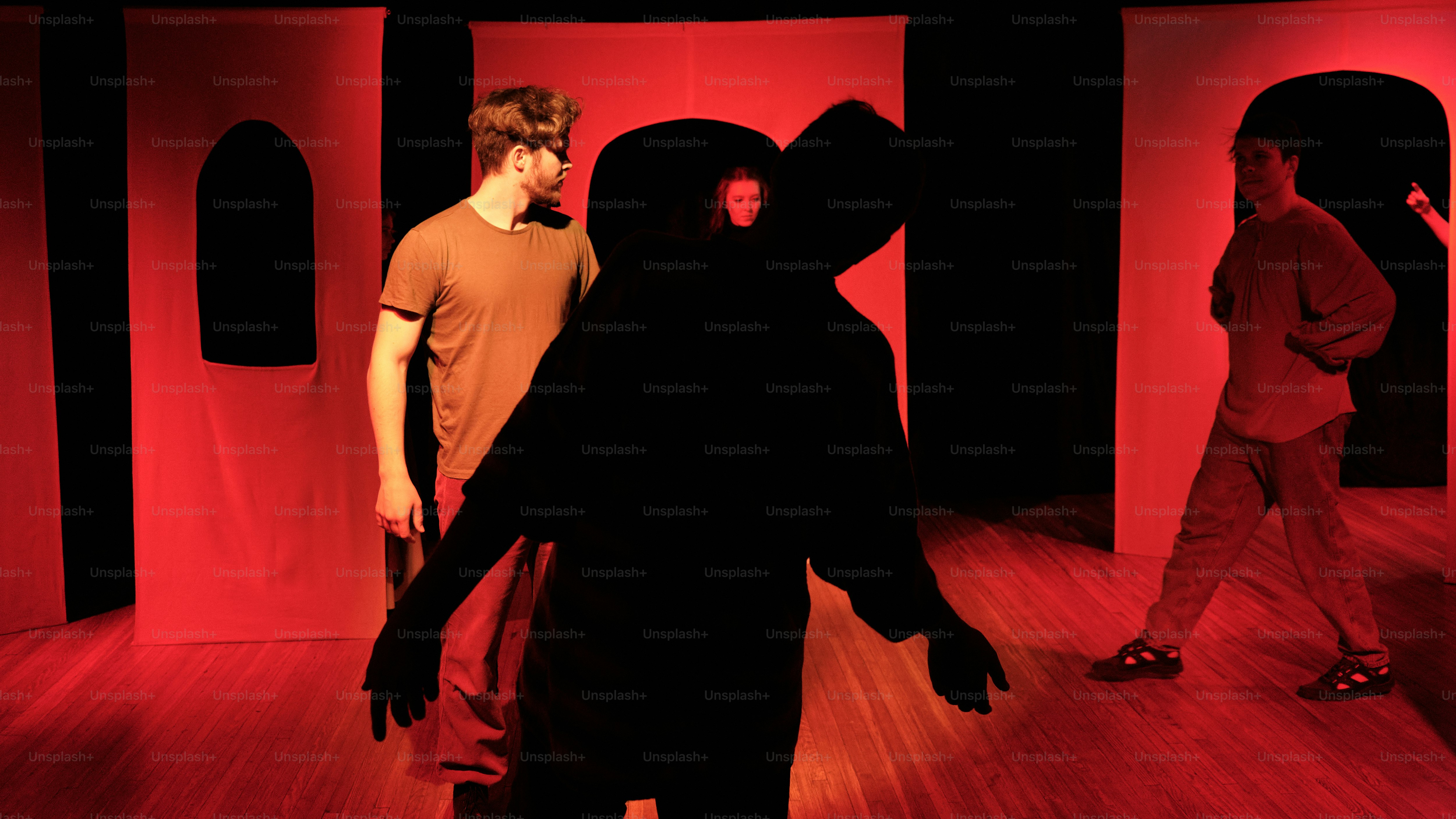 Stage Play Pictures | Download Free Images on Unsplash