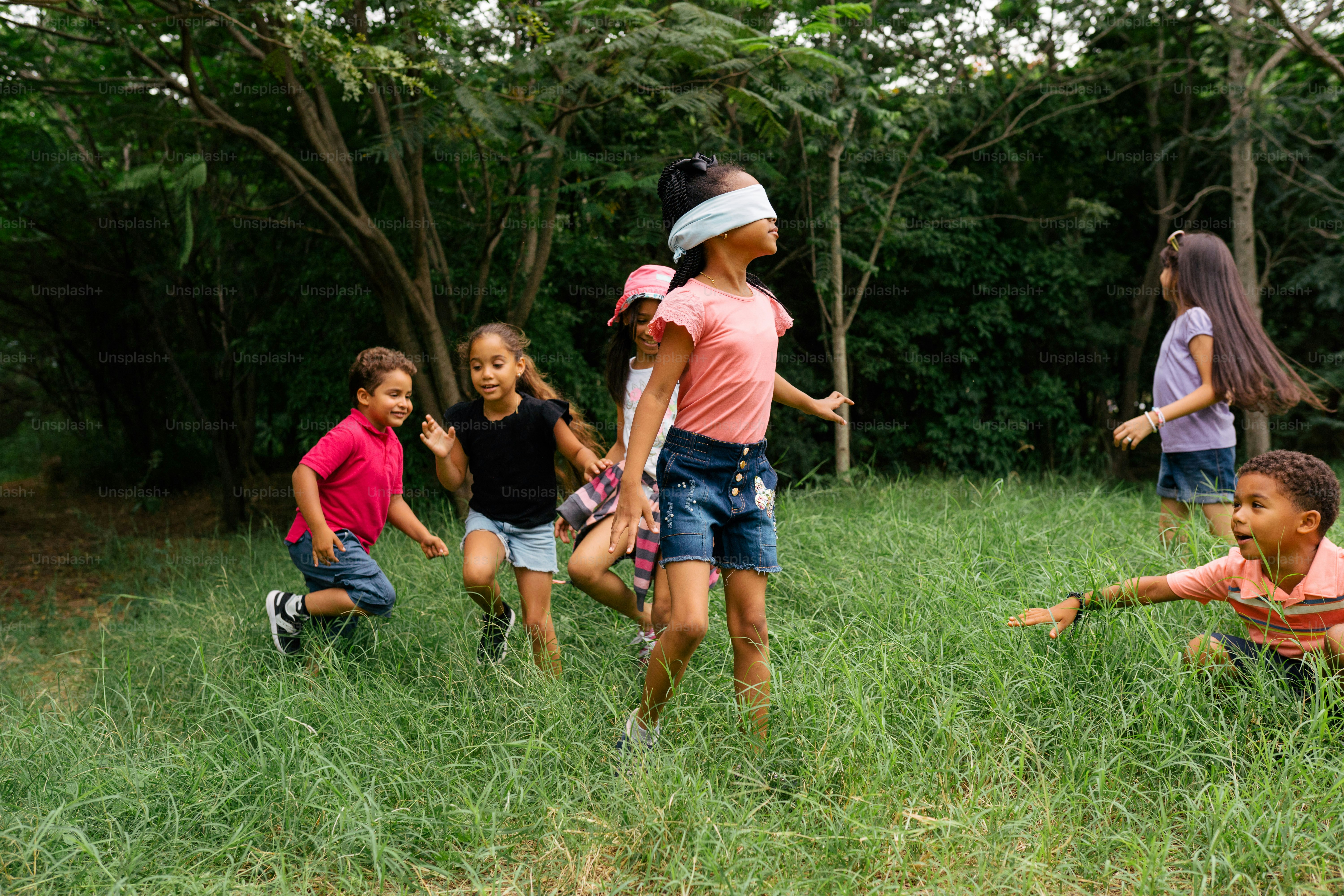 500+ Hide And Seek Pictures | Download Free Images & Stock Photos on ...