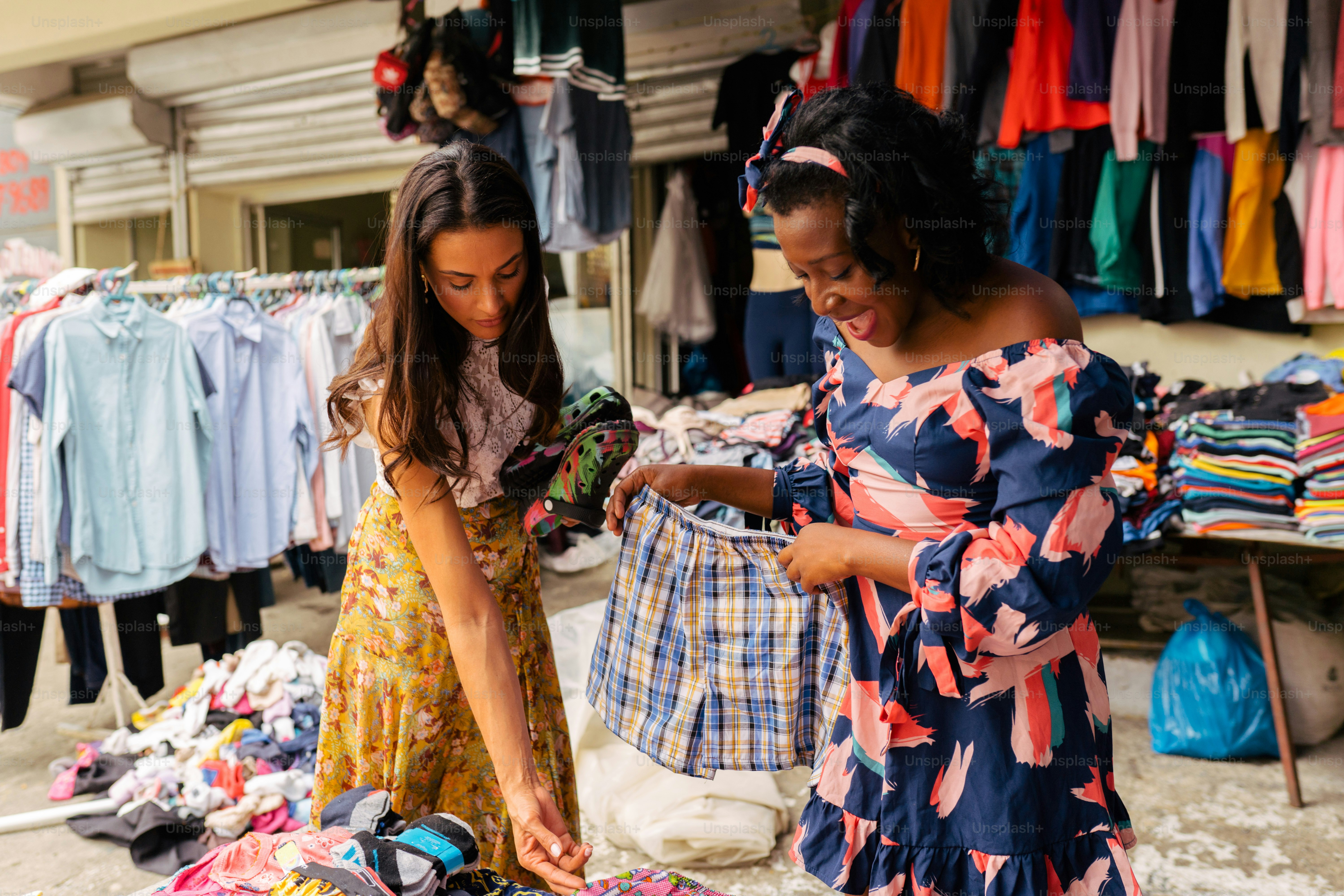 30,000+ Shop Front Pictures | Download Free Images on Unsplash