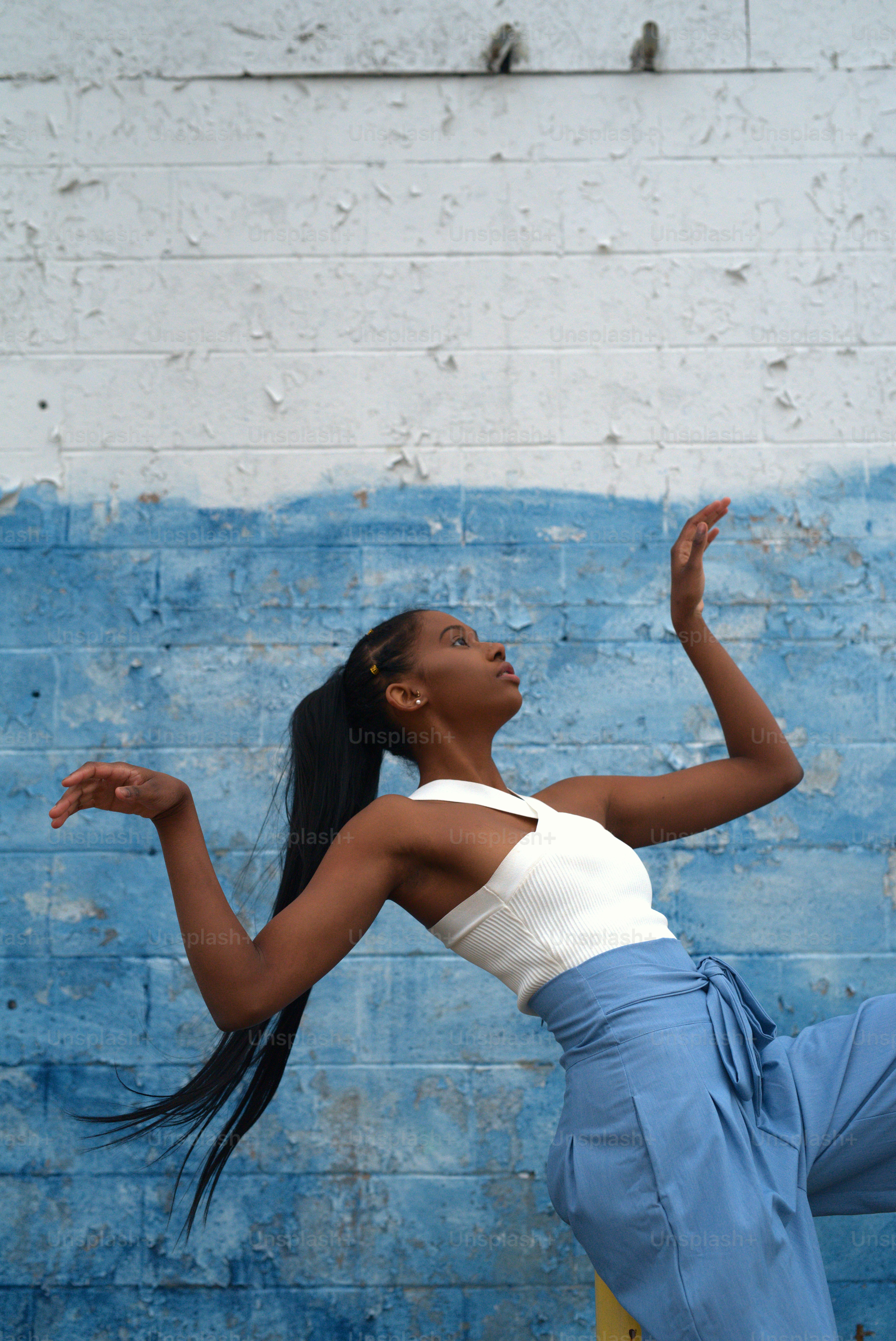 Dancing People Pictures | Download Free Images on Unsplash