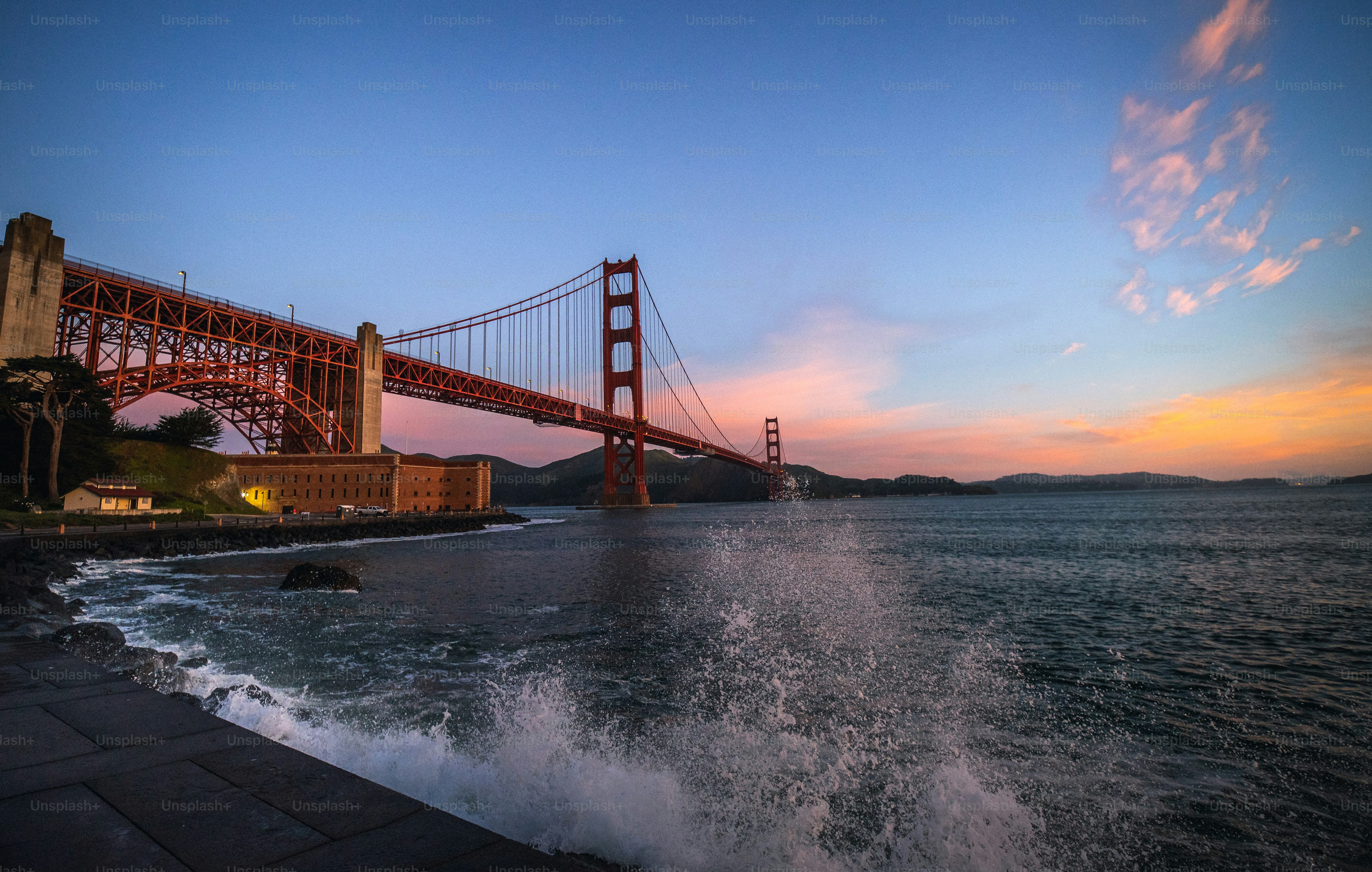 A ponte Golden Gate em São Francisco ao pôr do sol foto – Imagem sobre ...