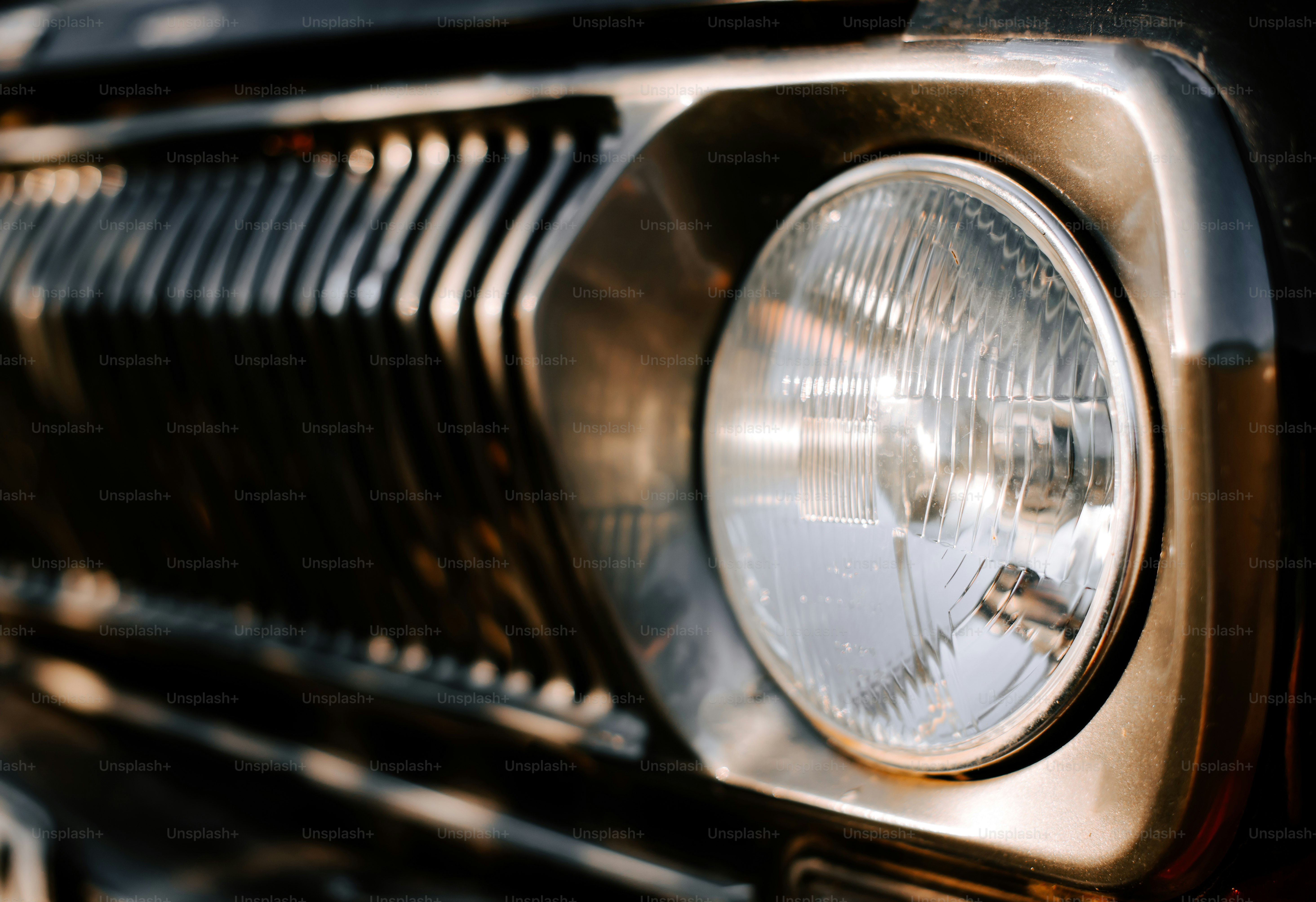 A close up of the front end of a car photo – Car Image on Unsplash