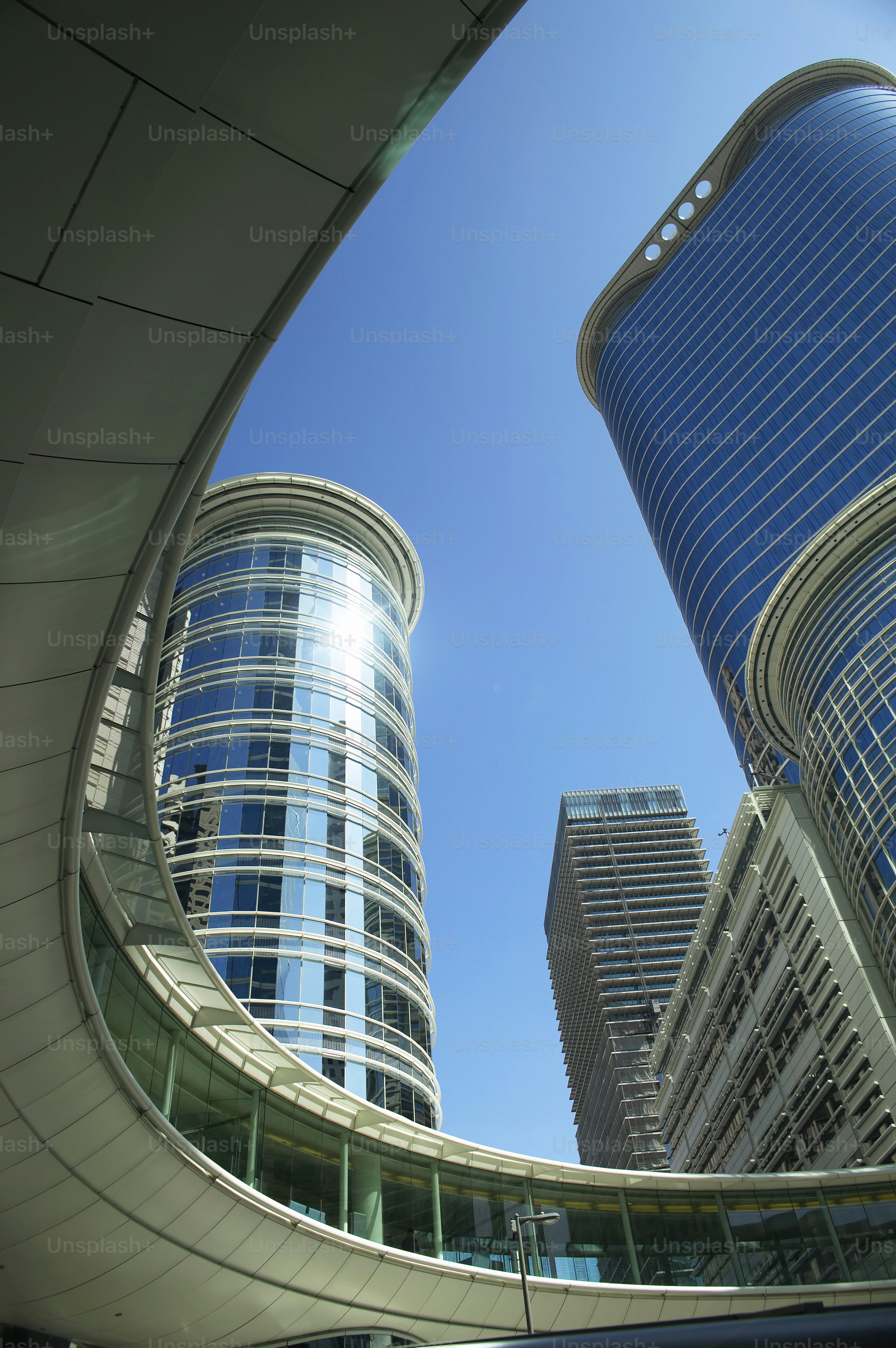 Technology Building Pictures | Download Free Images on Unsplash