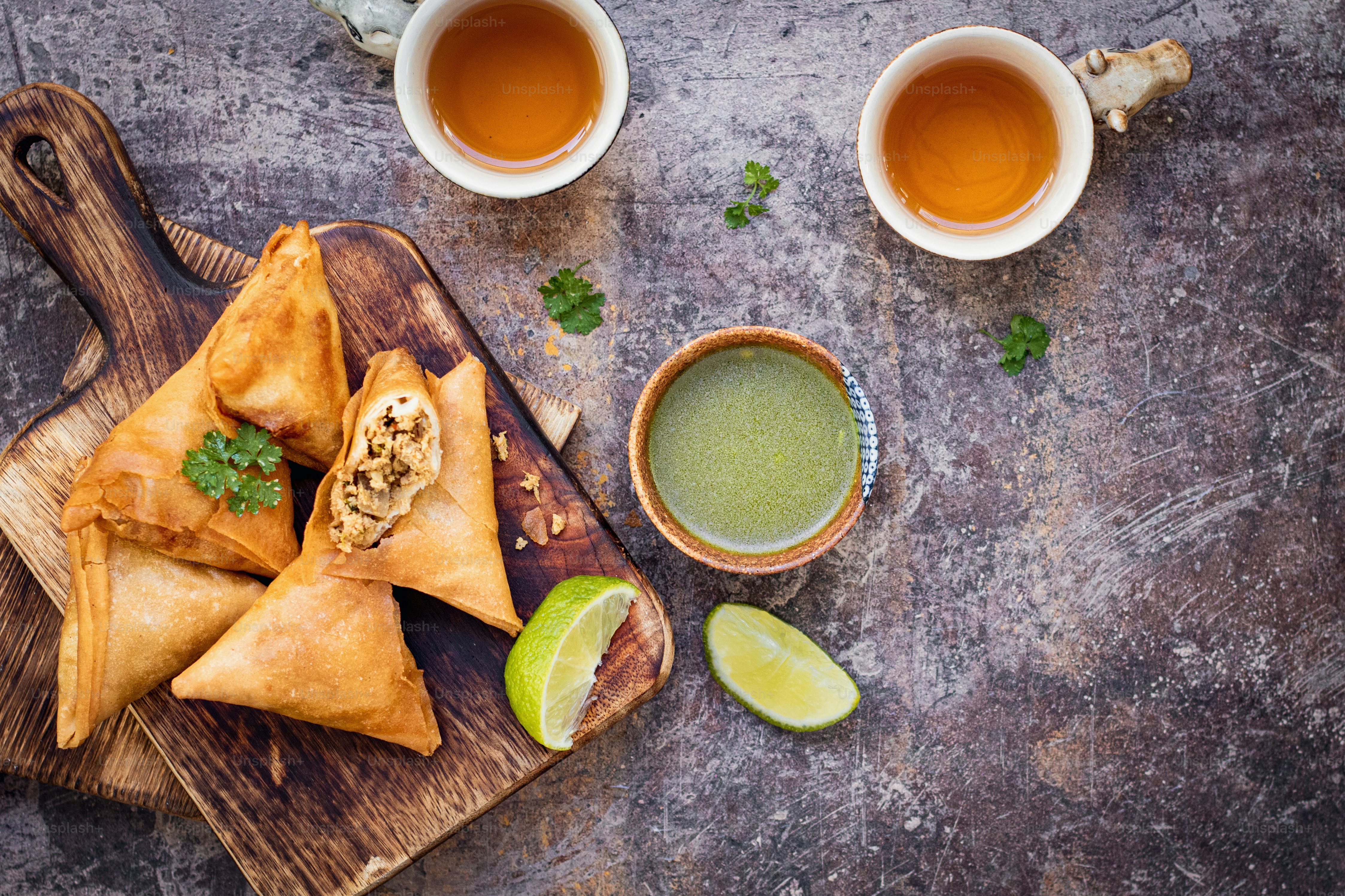 The Samosa - feel the real taste