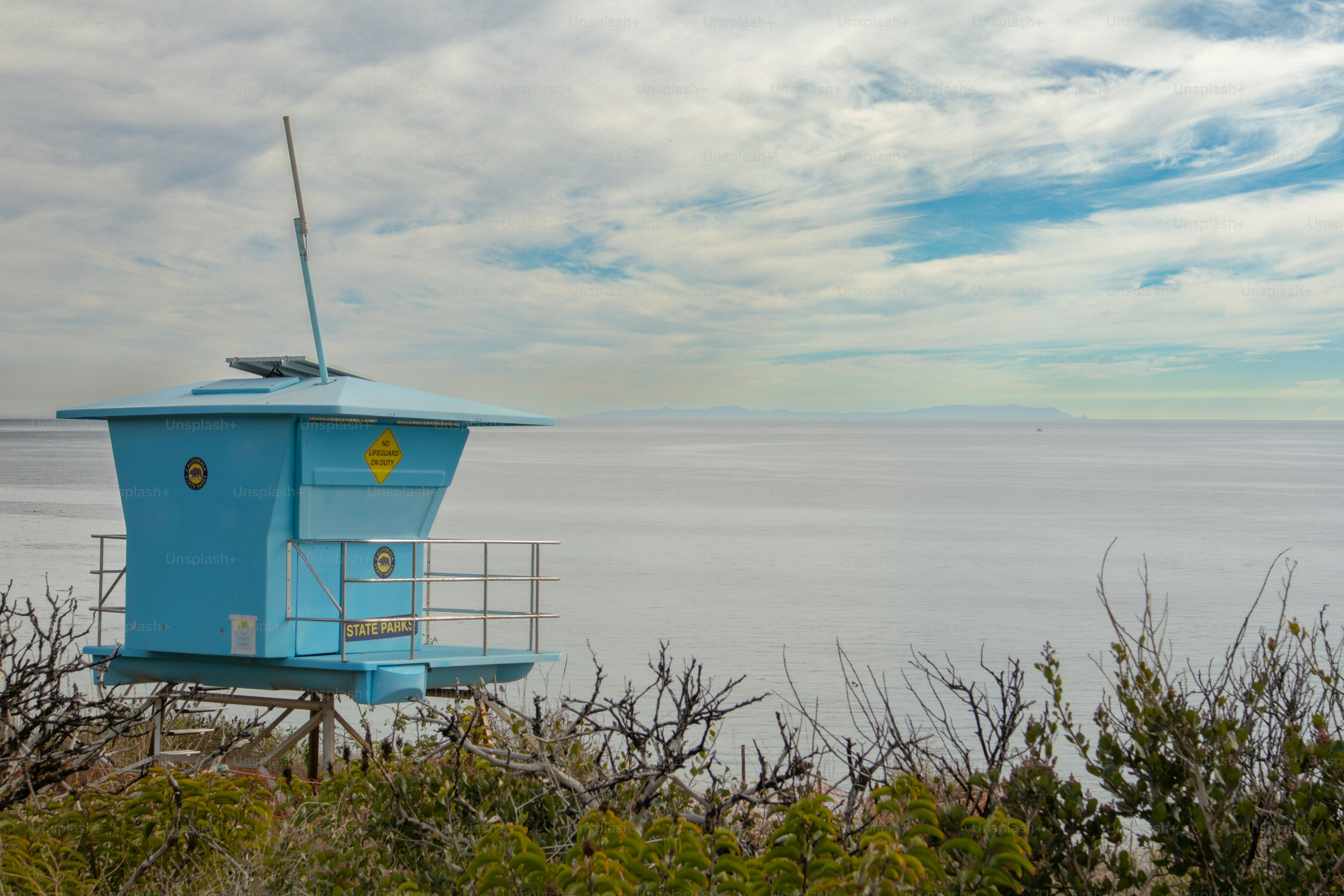 The State Beach Lookout in Malibu, California photo – Water Image on ...