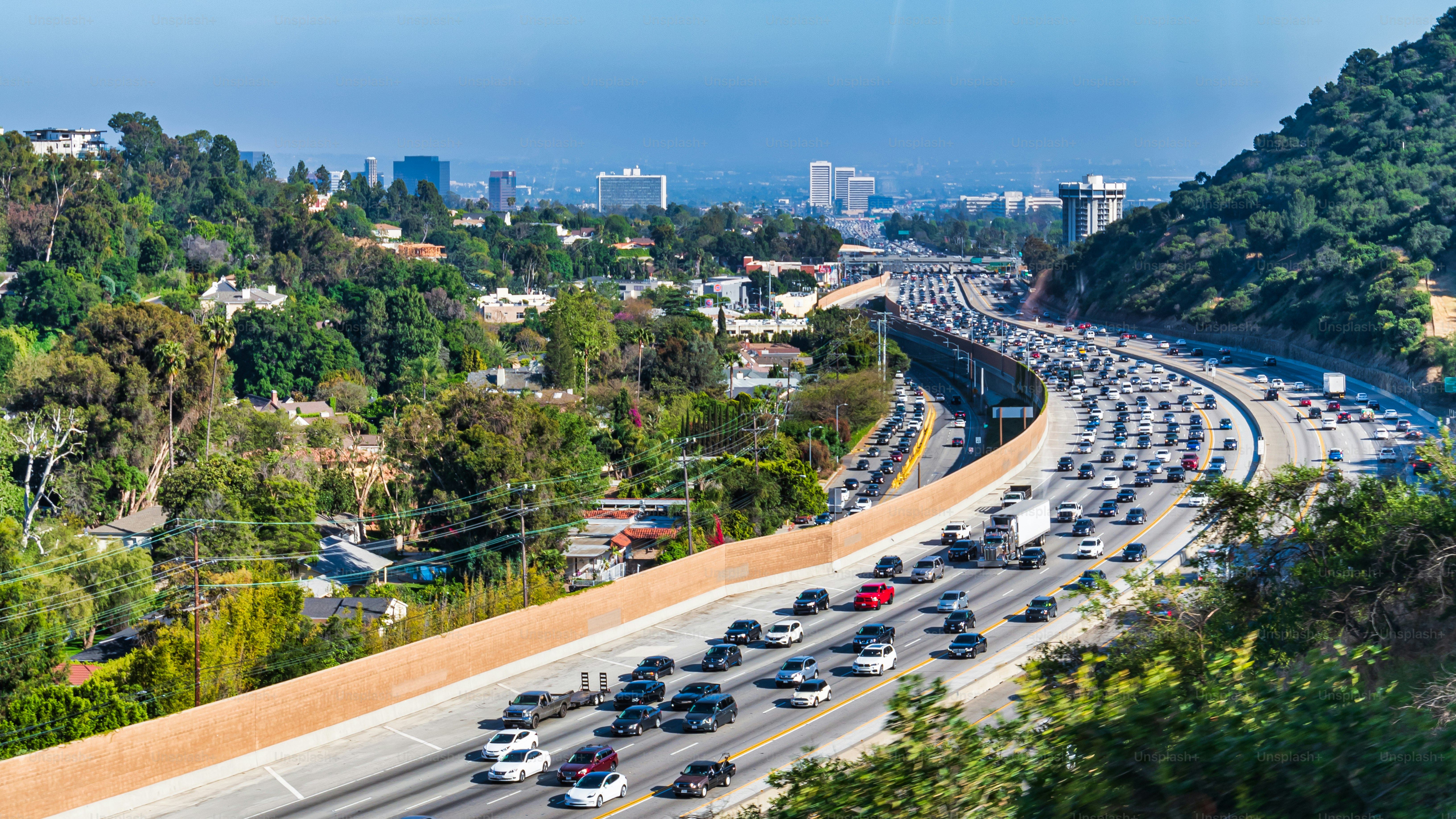An aerial shot of the traffic during the day in the United States photo ...