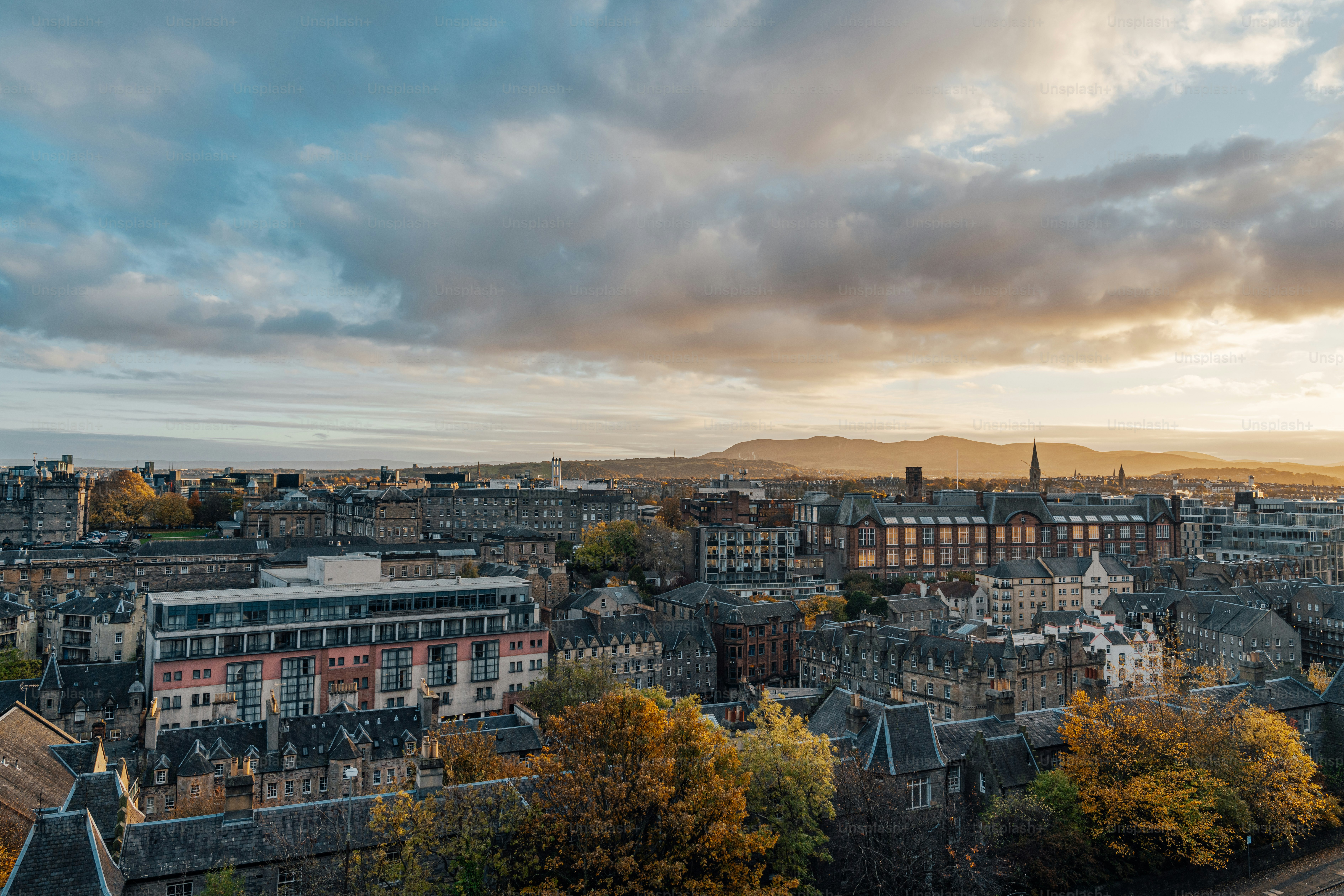 A view of a city from a high viewpoint photo – Travel Image on Unsplash