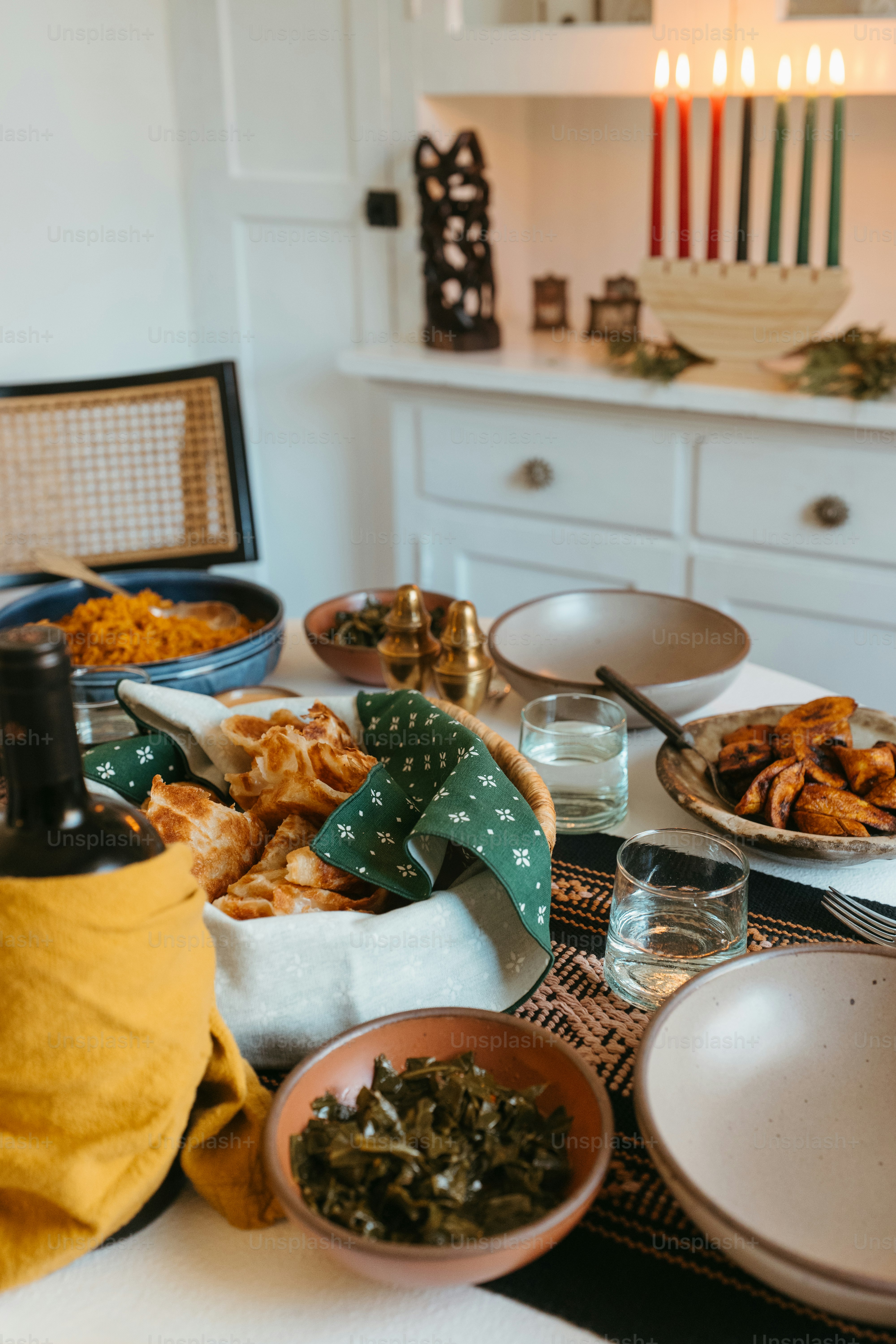 Eating At Home Pictures | Download Free Images on Unsplash