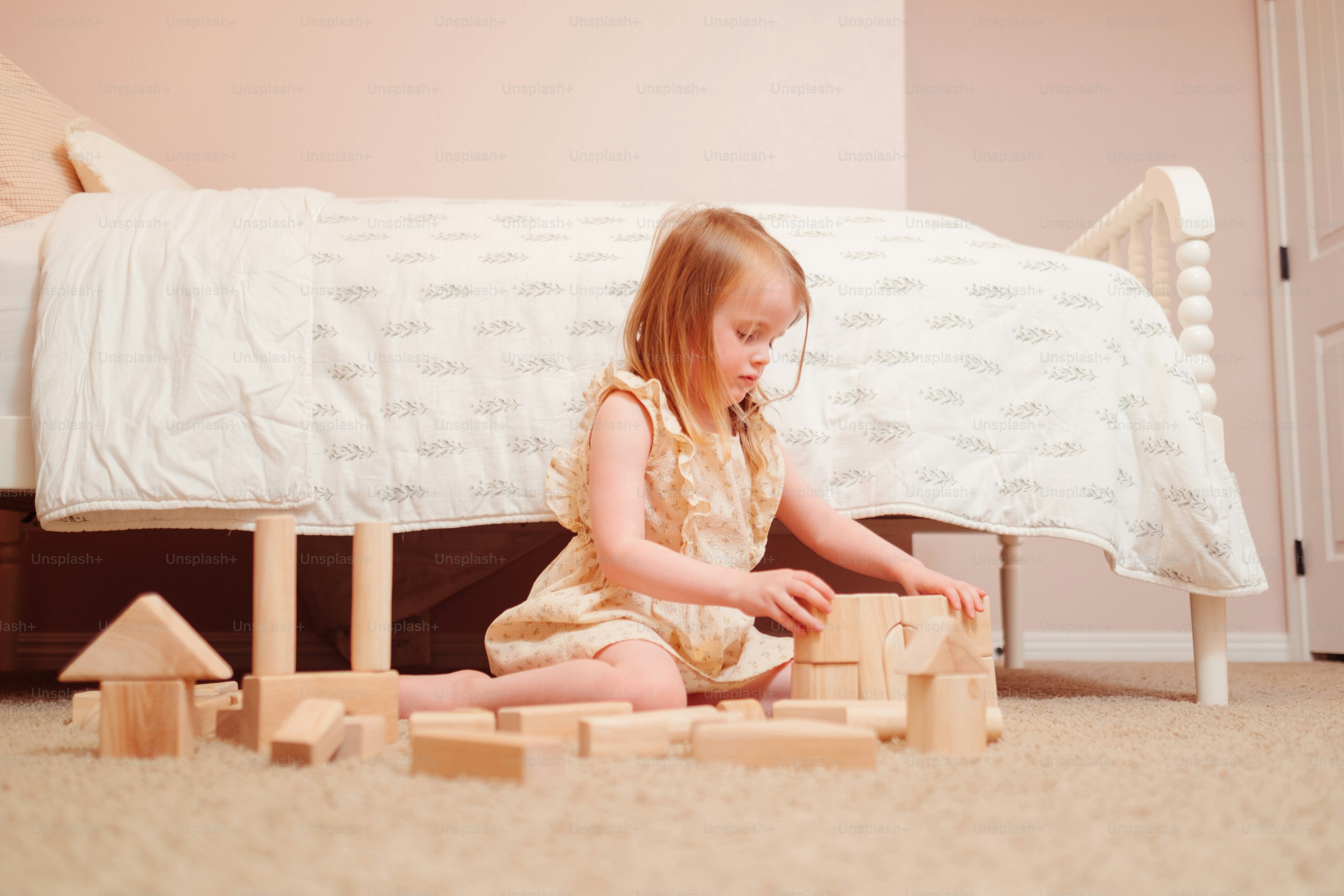 270+ Little Girl Pictures | Download Free Images on Unsplash