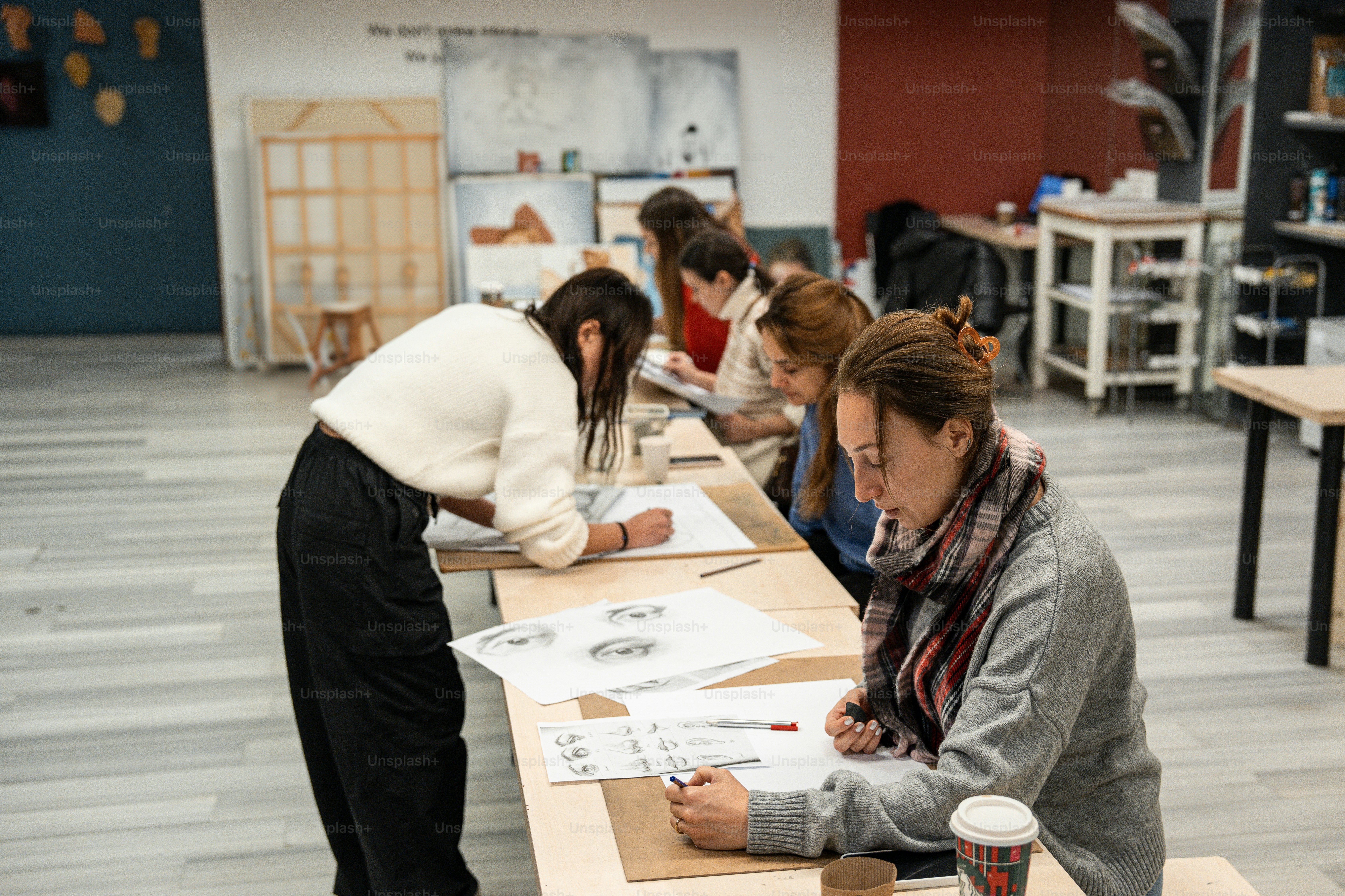 Mingle Pictures | Download Free Images on Unsplash