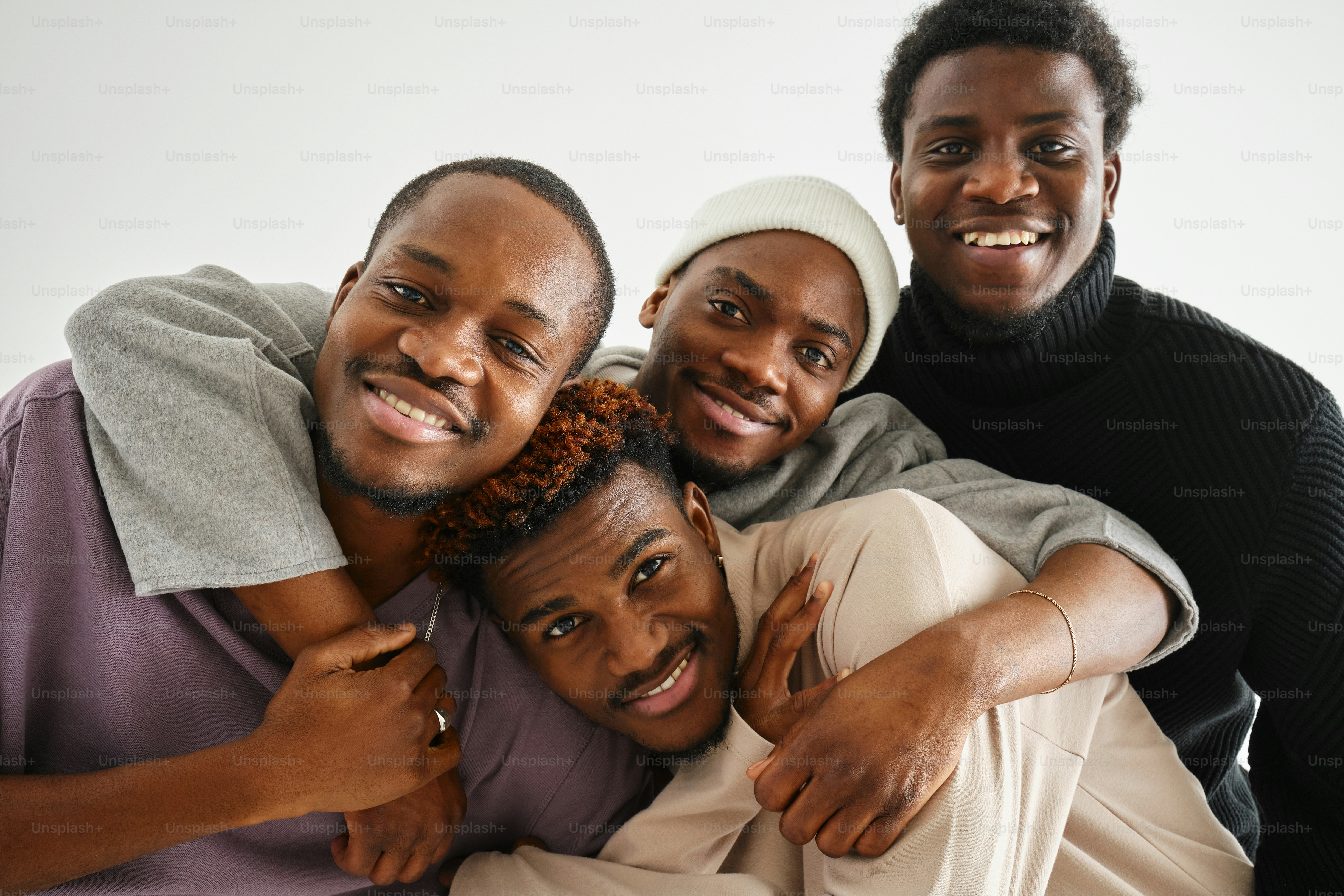 45,628+ Black Friends Pictures | Download Free Images on Unsplash