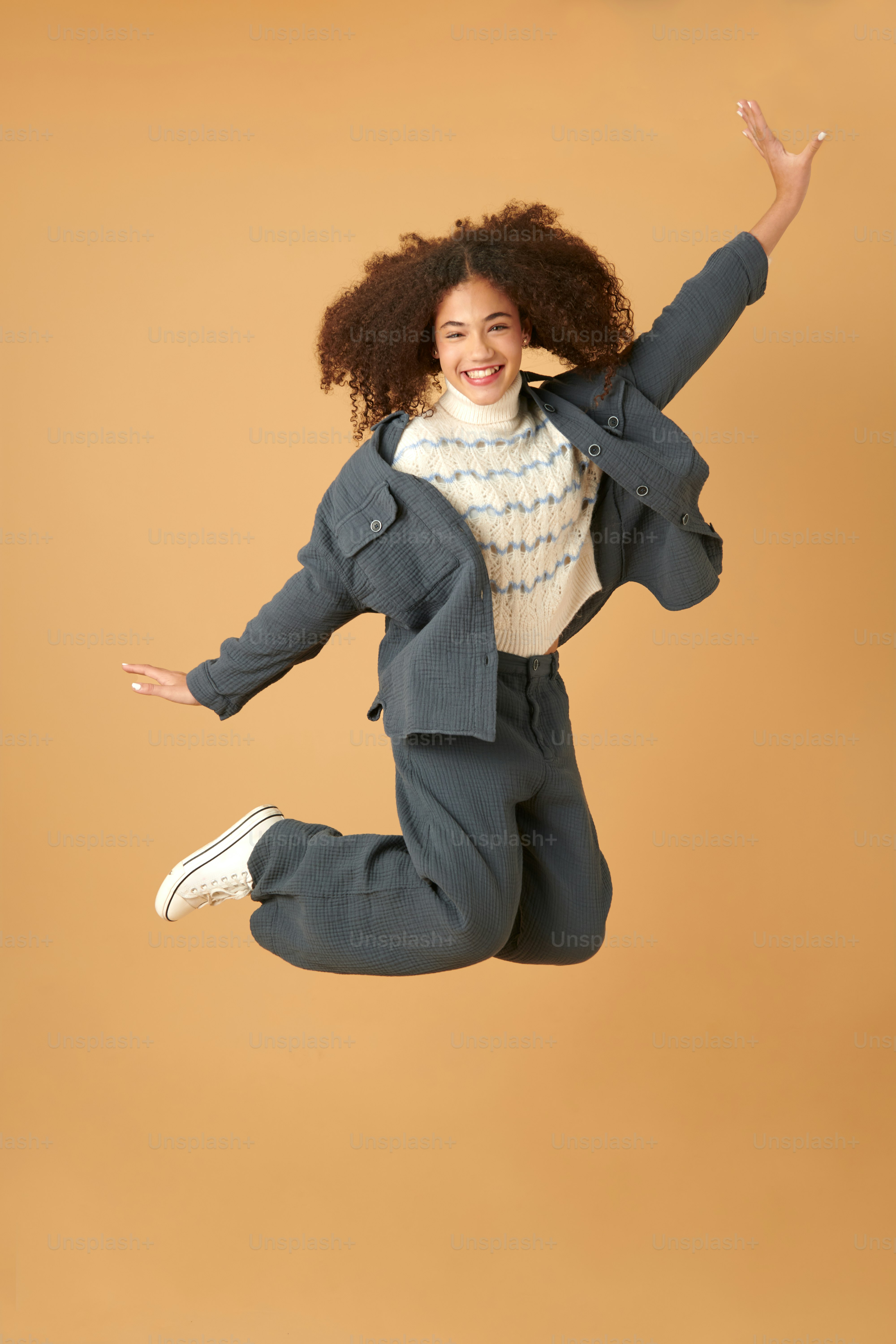 100+ Jumping Pictures | Download Free Images on Unsplash