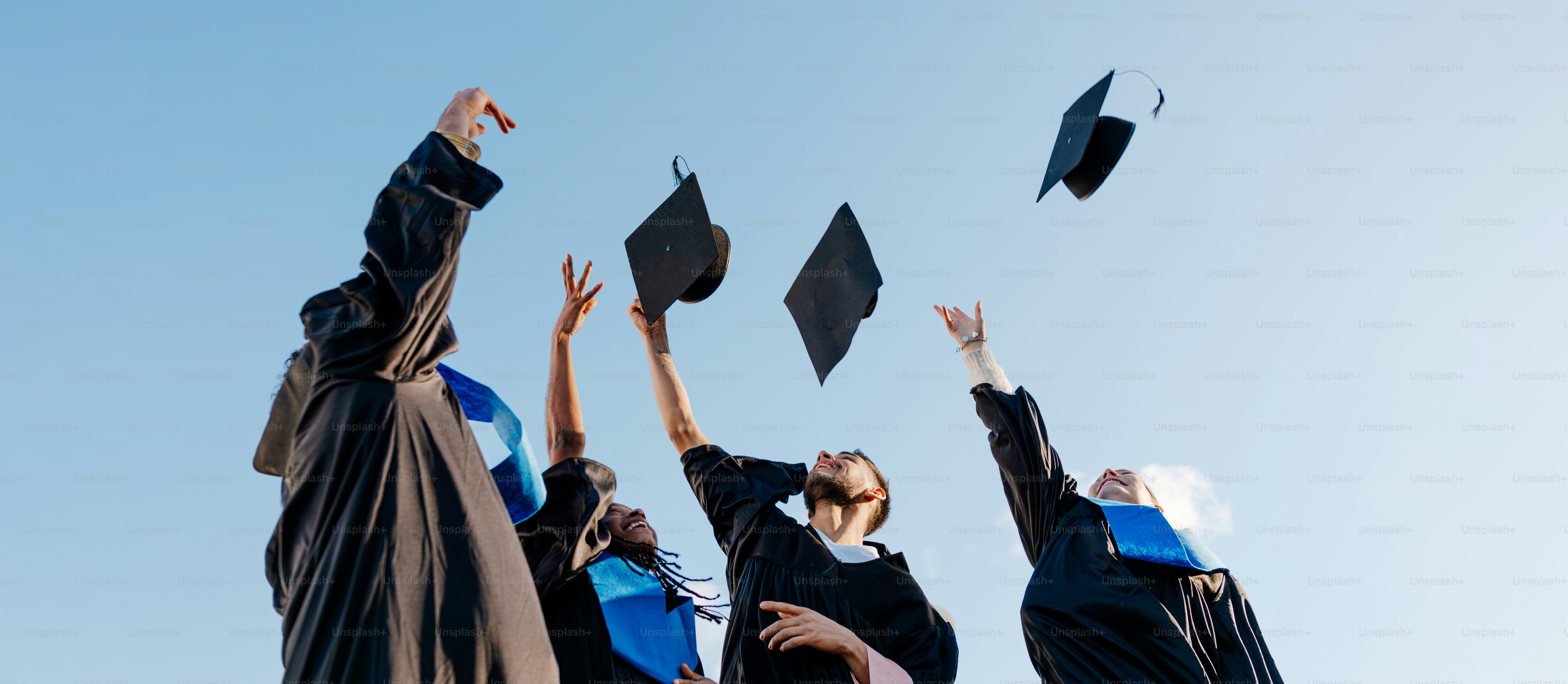 200+ Best Free Graduation Pictures on Unsplash
