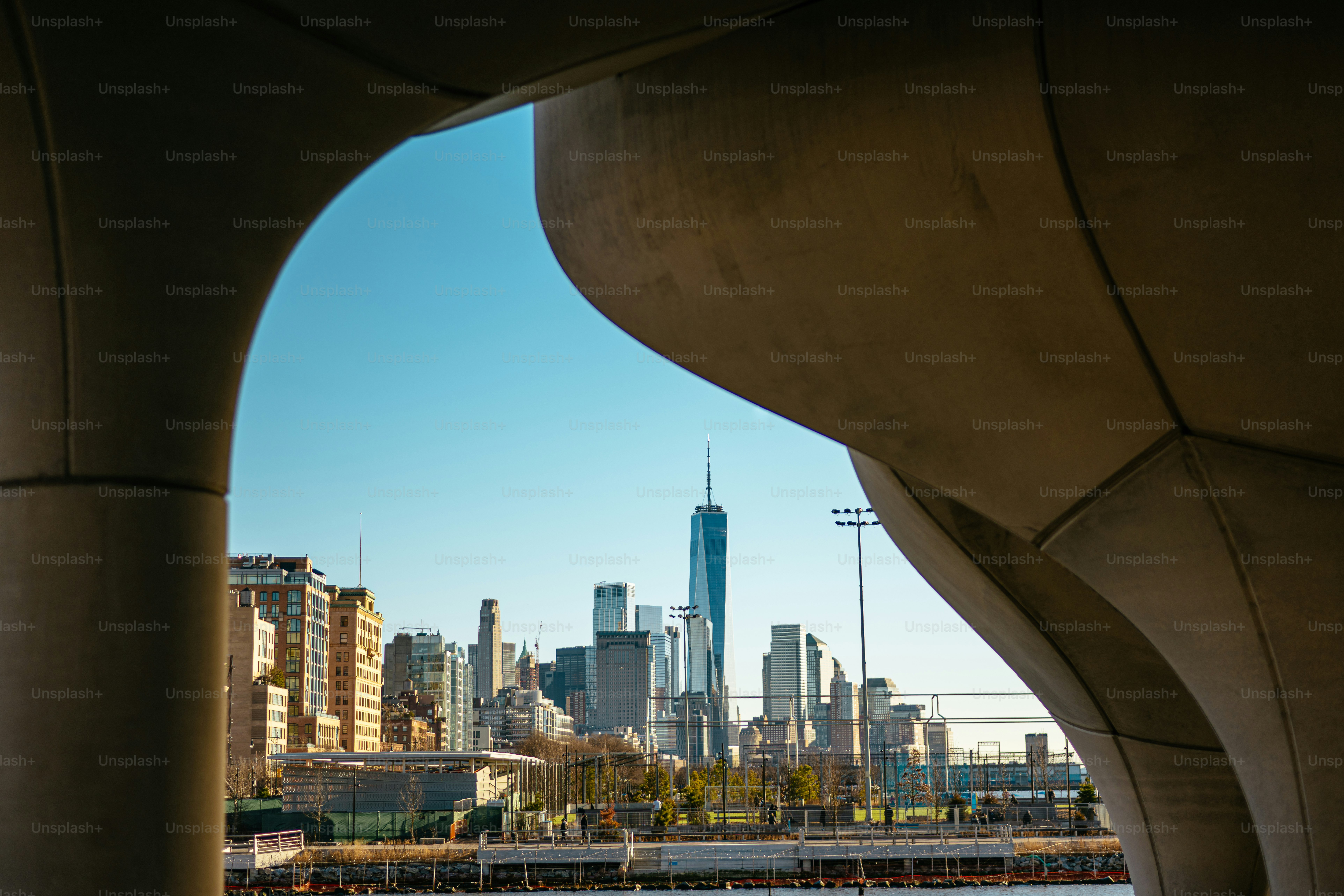 A view of a city from a bridge photo – Skyscrapers Image on Unsplash