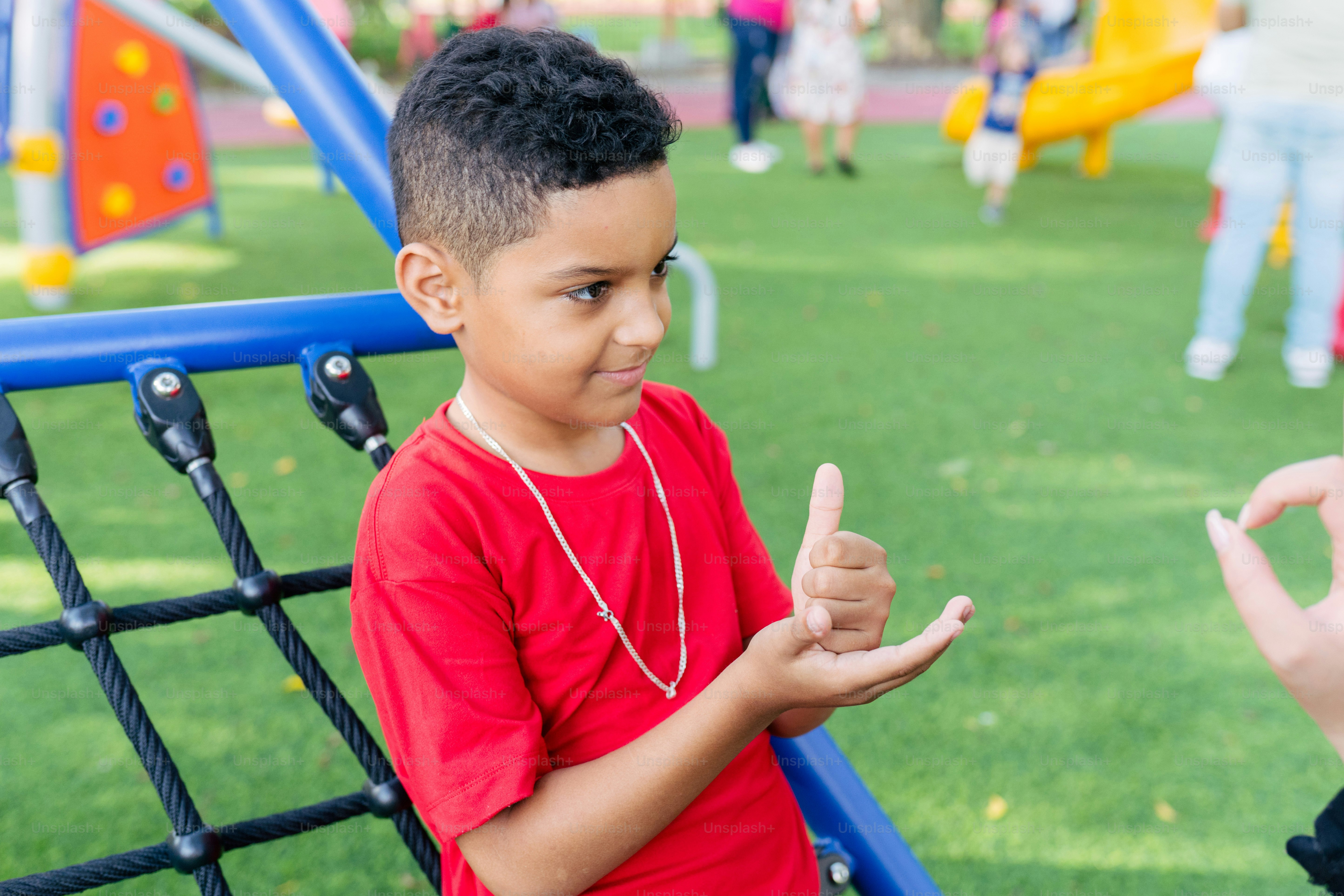 30k+ Sign Language Pictures | Download Free Images on Unsplash