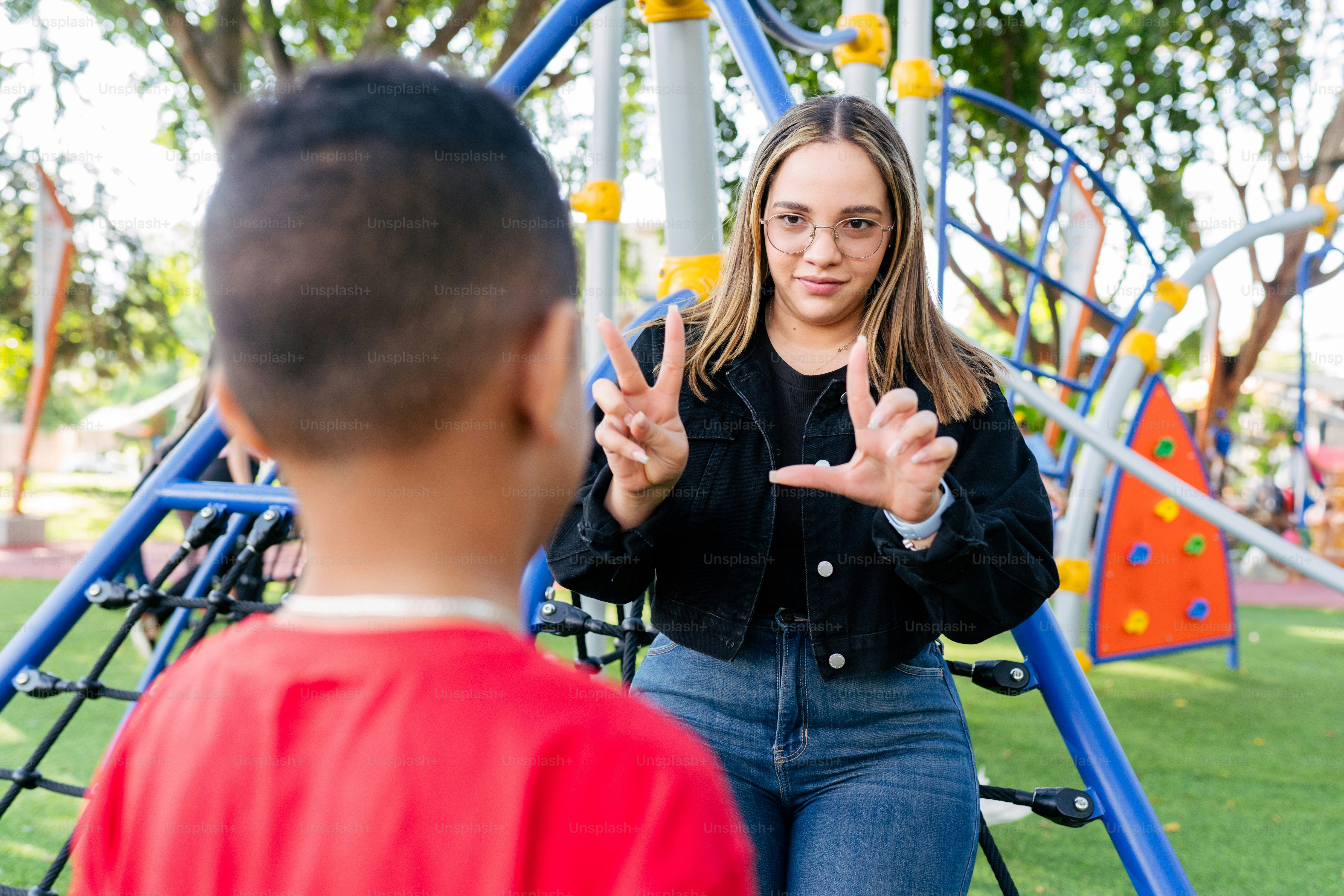 Sign Language Pictures | Download Free Images on Unsplash
