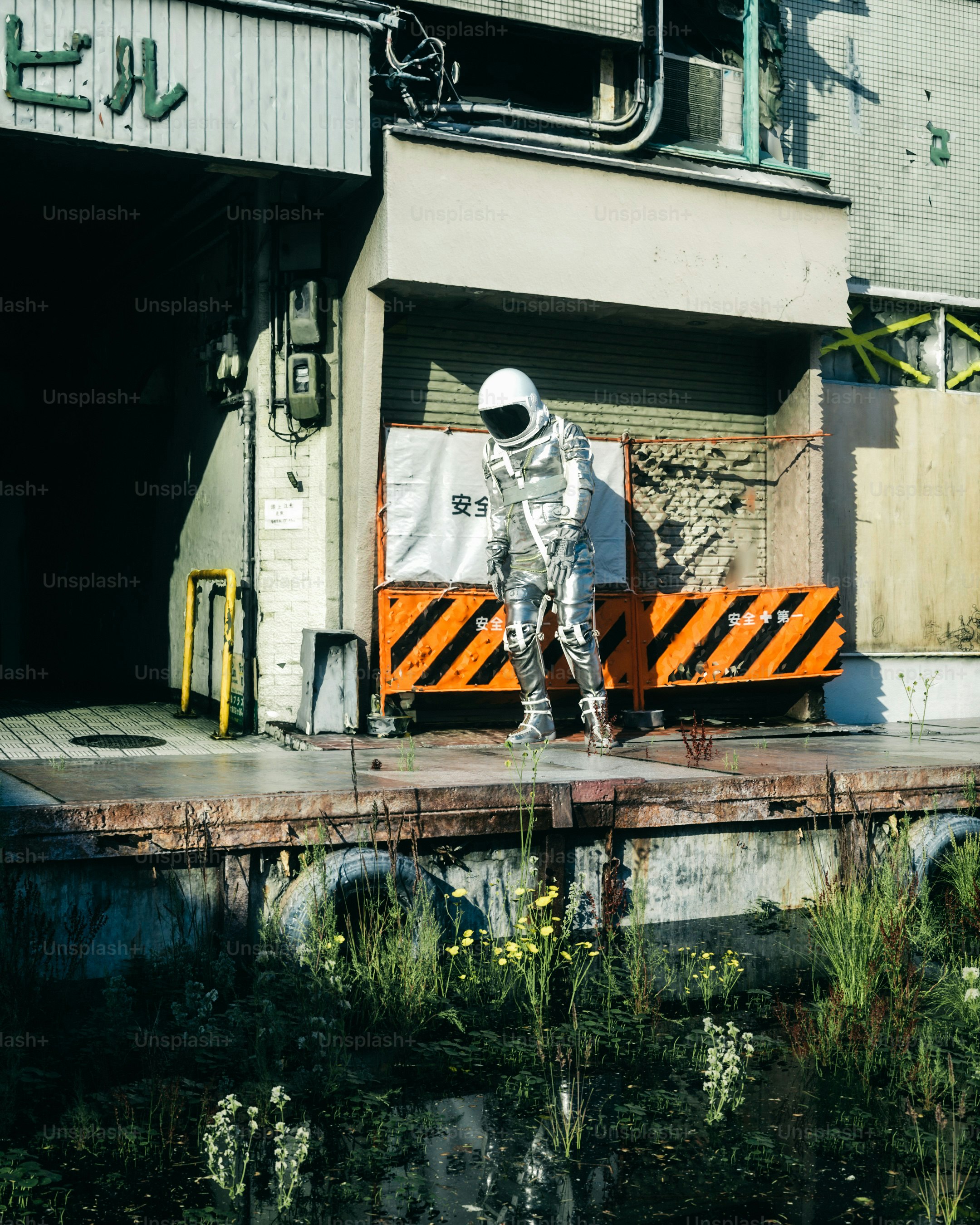 Spaceman Pictures | Download Free Images on Unsplash