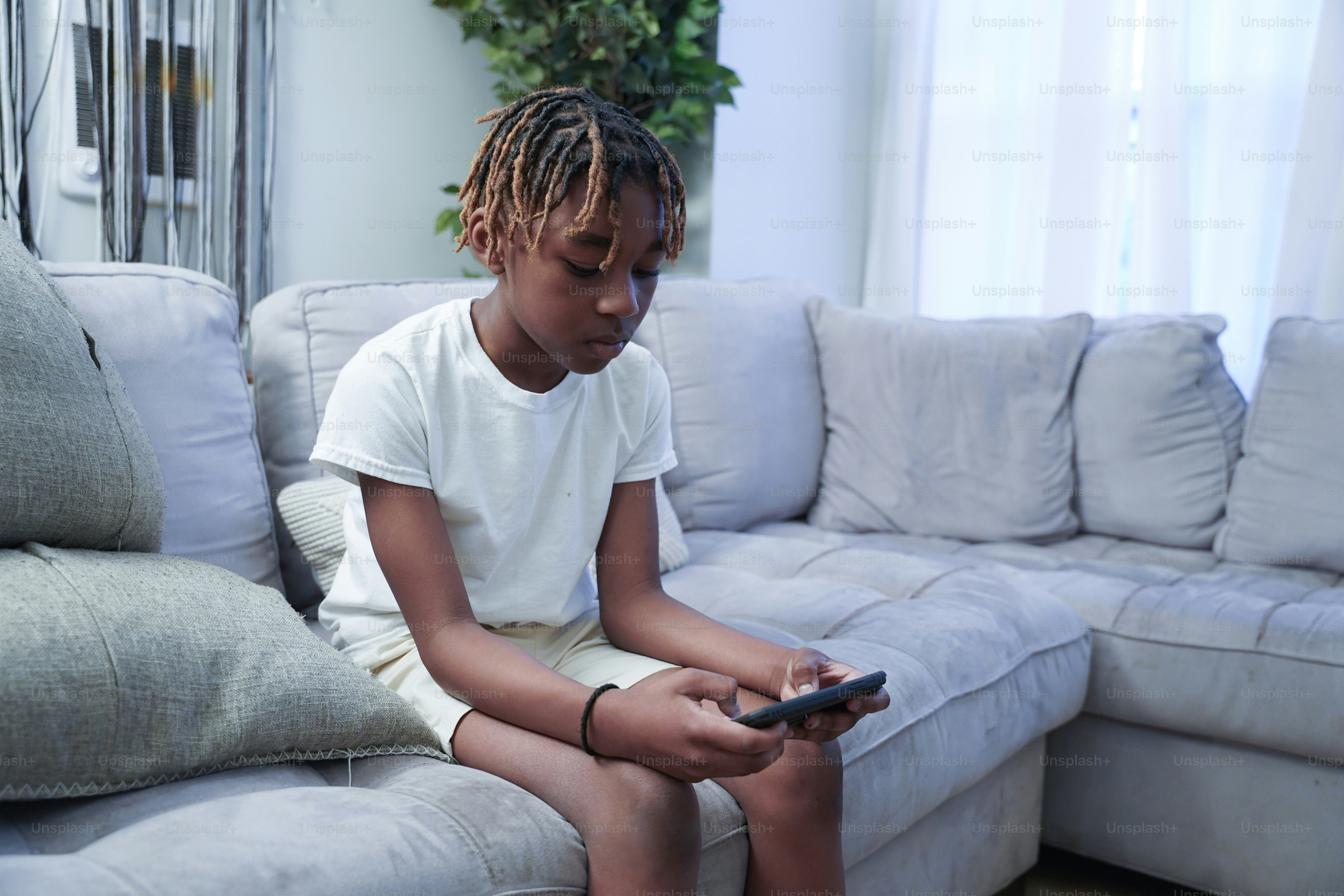 Black Child Computer Pictures | Download Free Images on Unsplash
