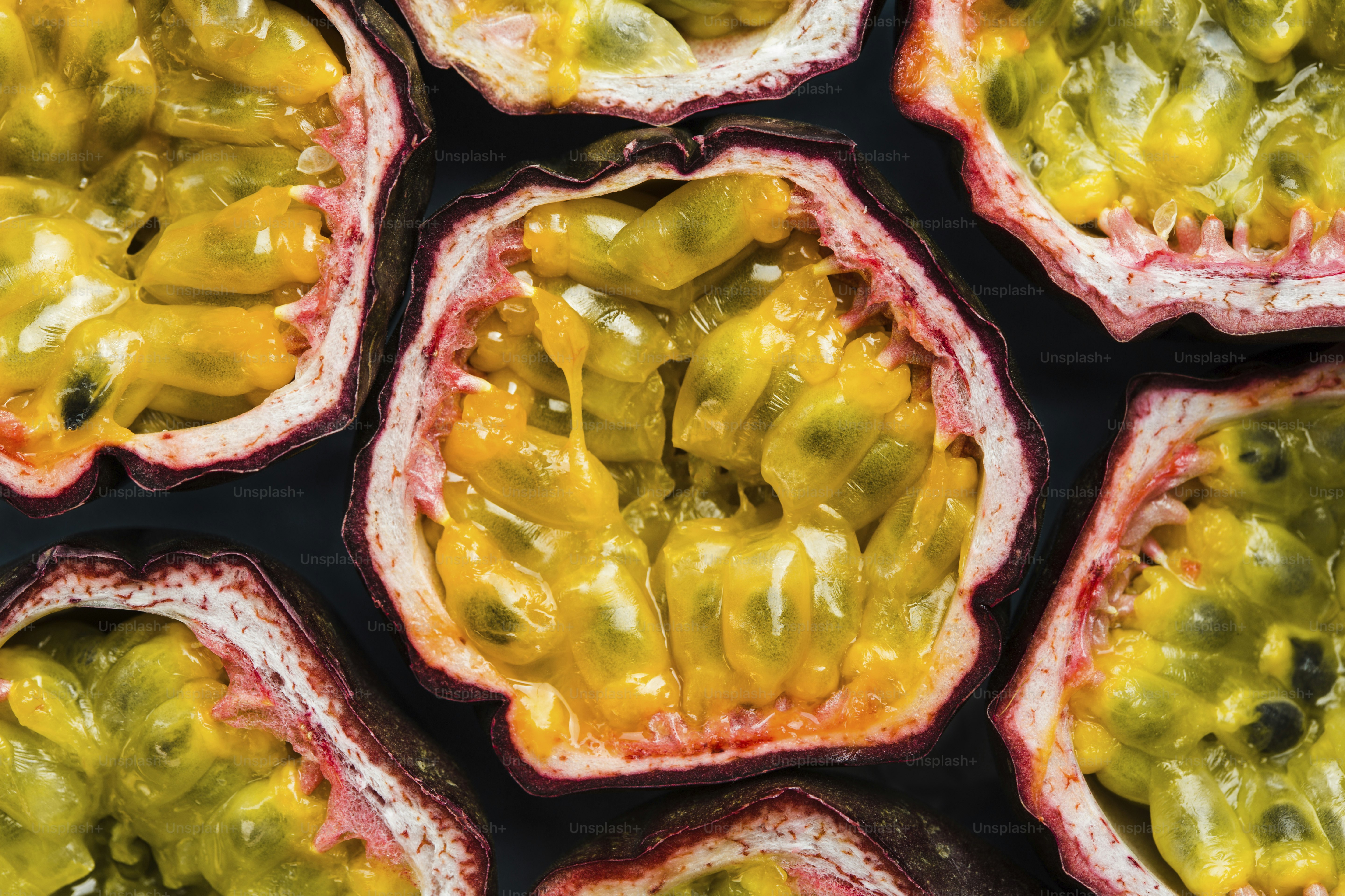 A close up of a bunch of fruit on a table photo – Fruit Image on Unsplash