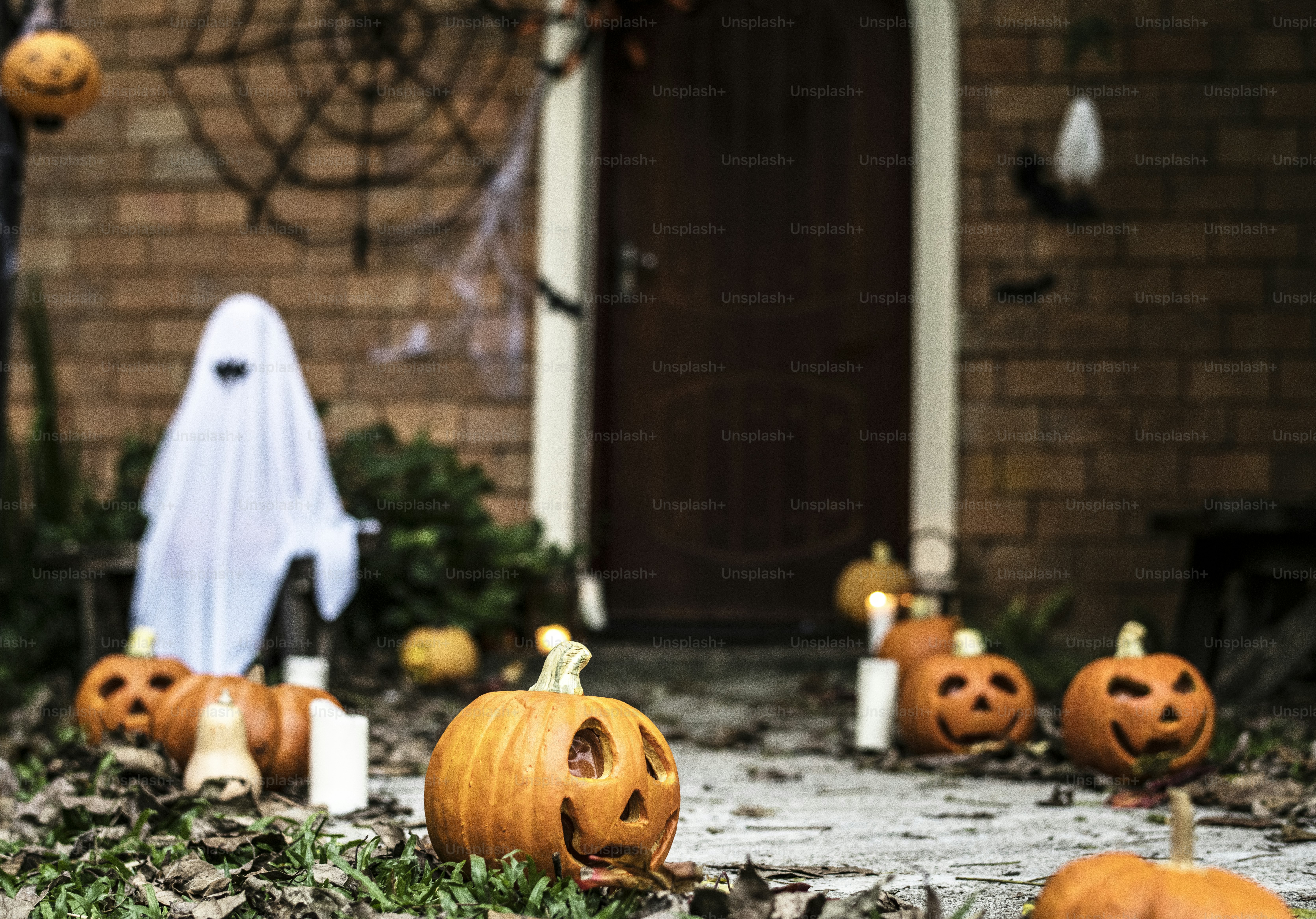 Ghost costume for Halloween party photo – October Image on Unsplash